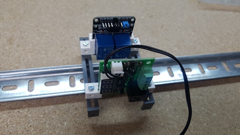 Addition to universal PCB DIN/Desktop adjustable holder by ICT Avatar ...