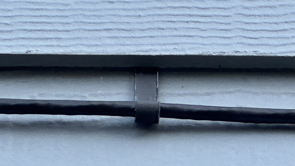 Cat6 siding clip by withanHdammit | Download free STL model ...