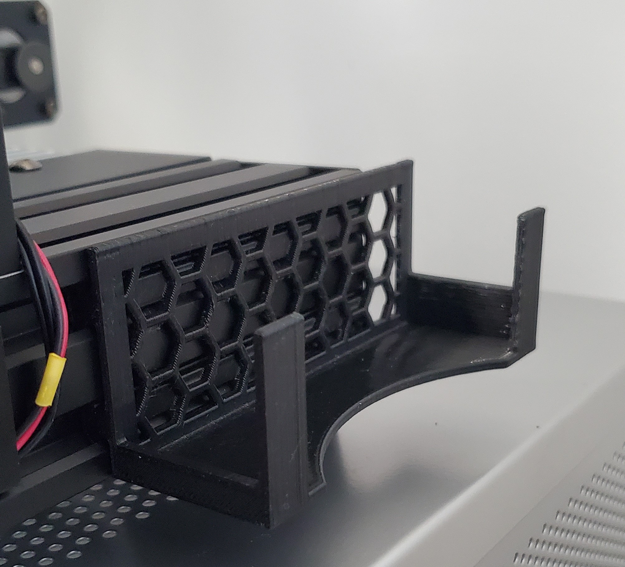 Le Potato Case Holder for Kobra Neo by 0ldSkull | Download free STL ...