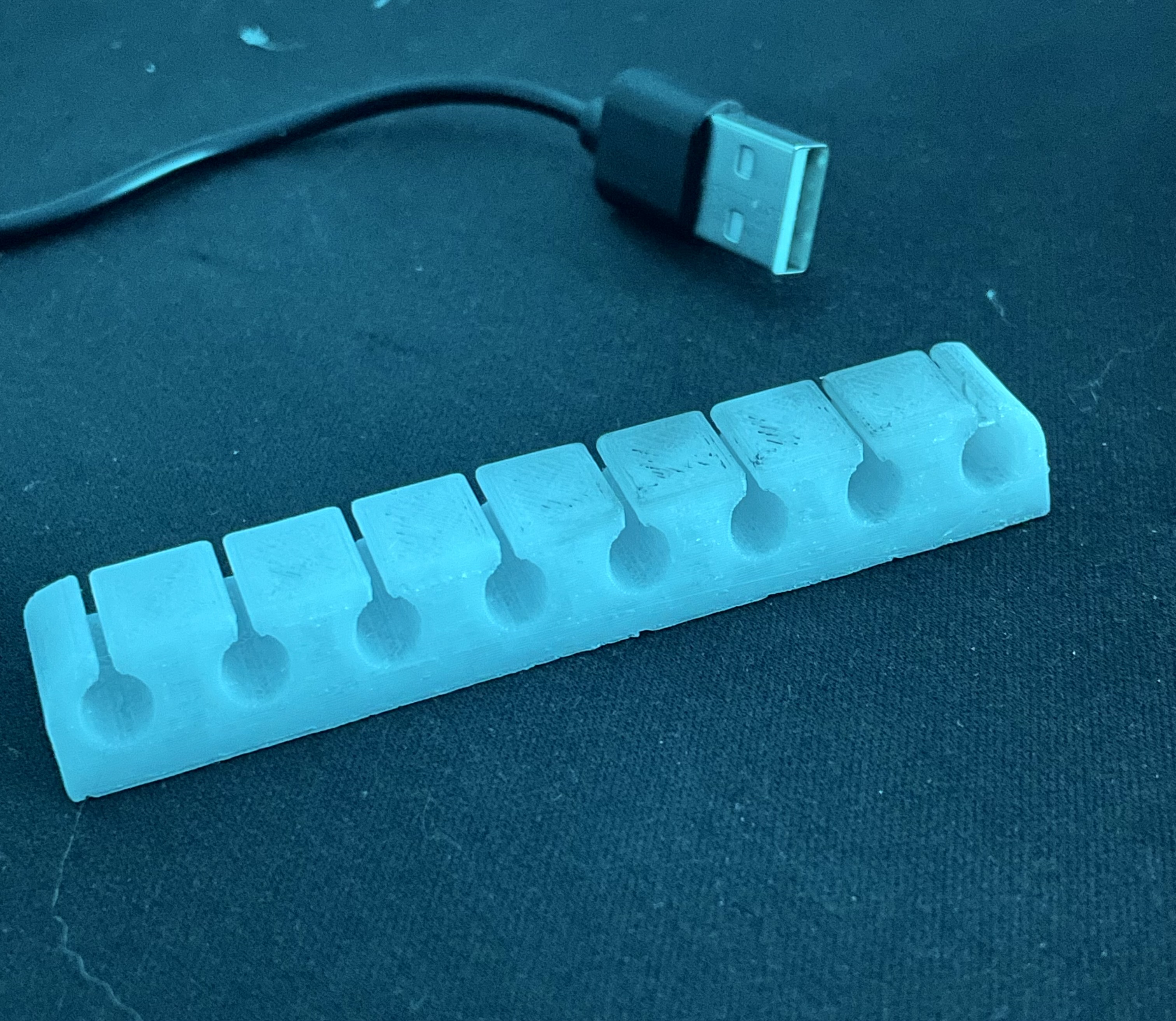 Simple Cable Guide by An1lo | Download free STL model | Printables.com