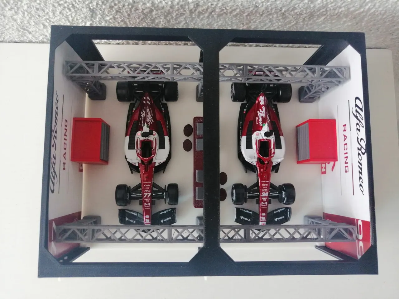 F1 Garage ( For 1/43 Model Cars) by Ozan Önder | Download free STL ...