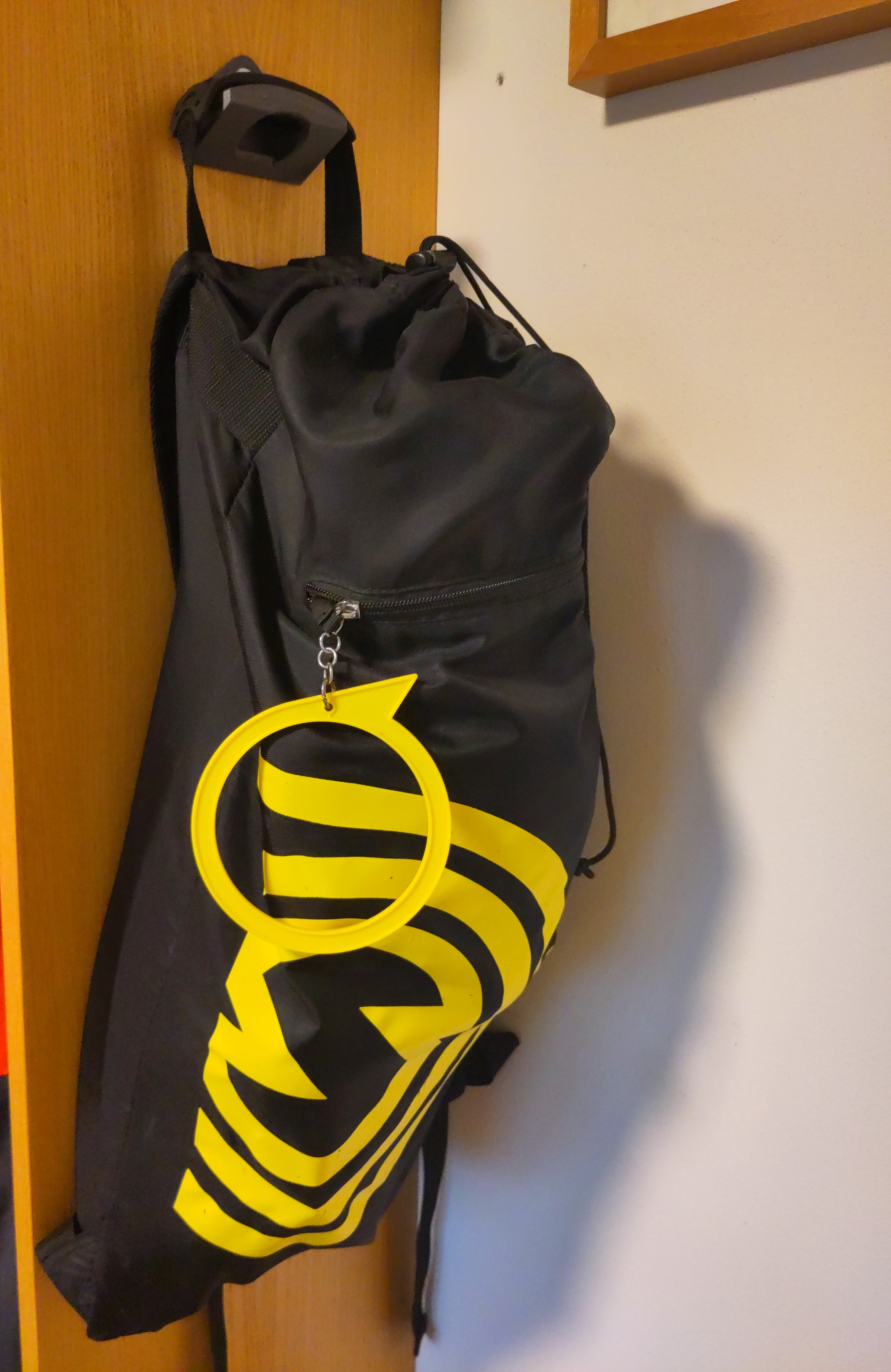 Backpack-hook / Rucksackaufhänger by innoprints | Download free STL ...