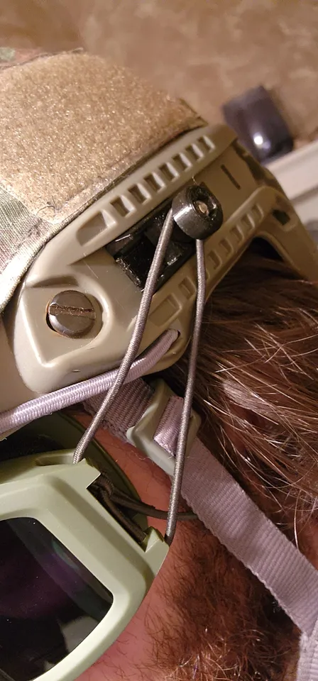 Airsoft Helmet FAST Goggle Mount by wolffaayyy | Download free STL ...