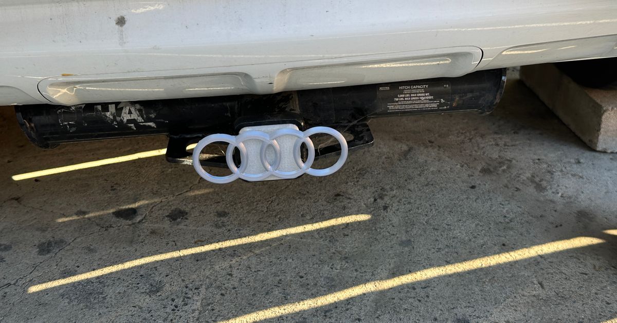 UPDATED -Audi Q5 hitch cover/insert by CrazyCzech | Download free STL ...