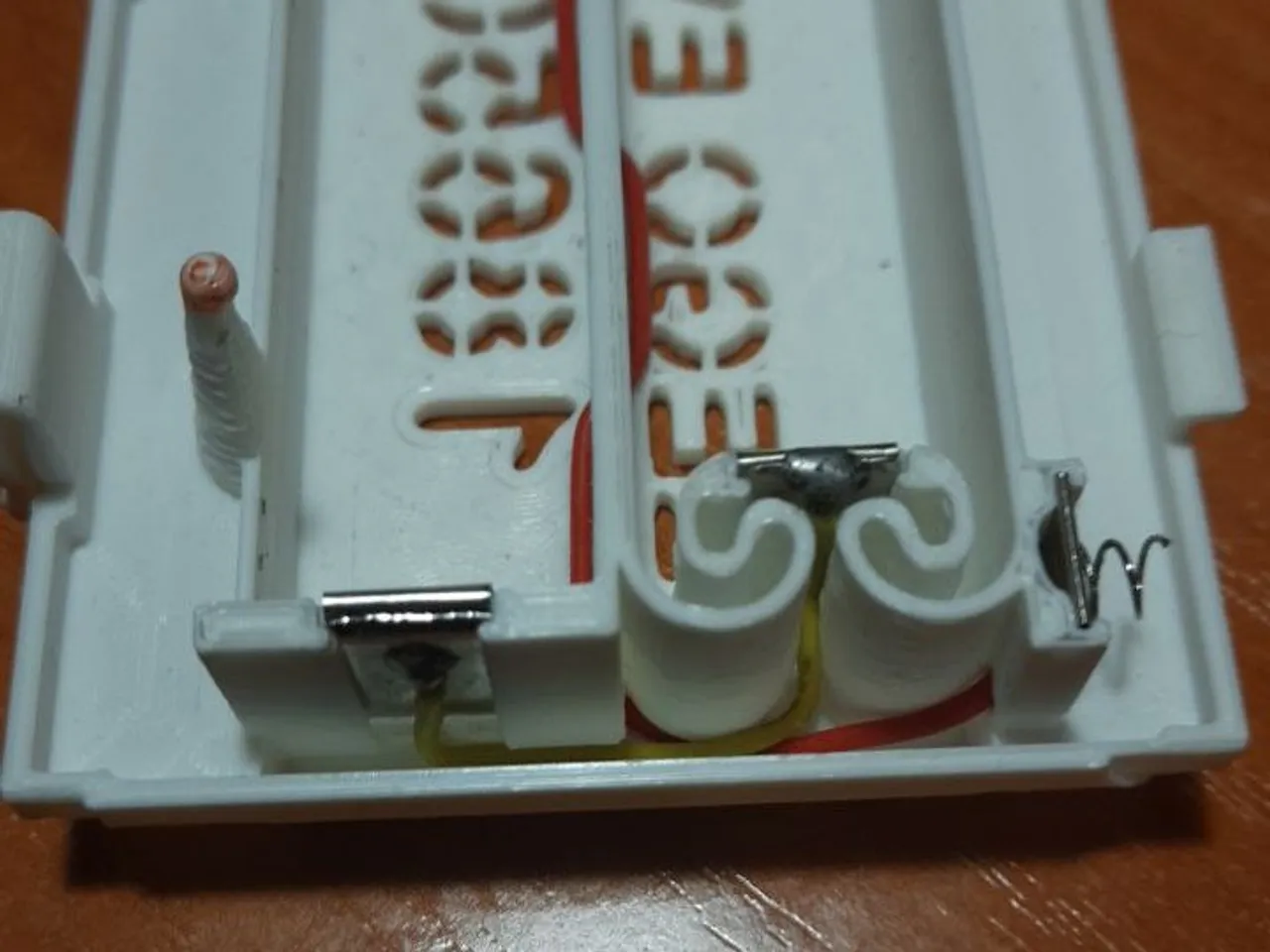 Lego EV3 battery holder 18650 by PioHS | Download free STL model ...