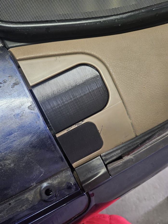 BMW e36 cabrio rear side panel covers by Koumak | Download free STL ...