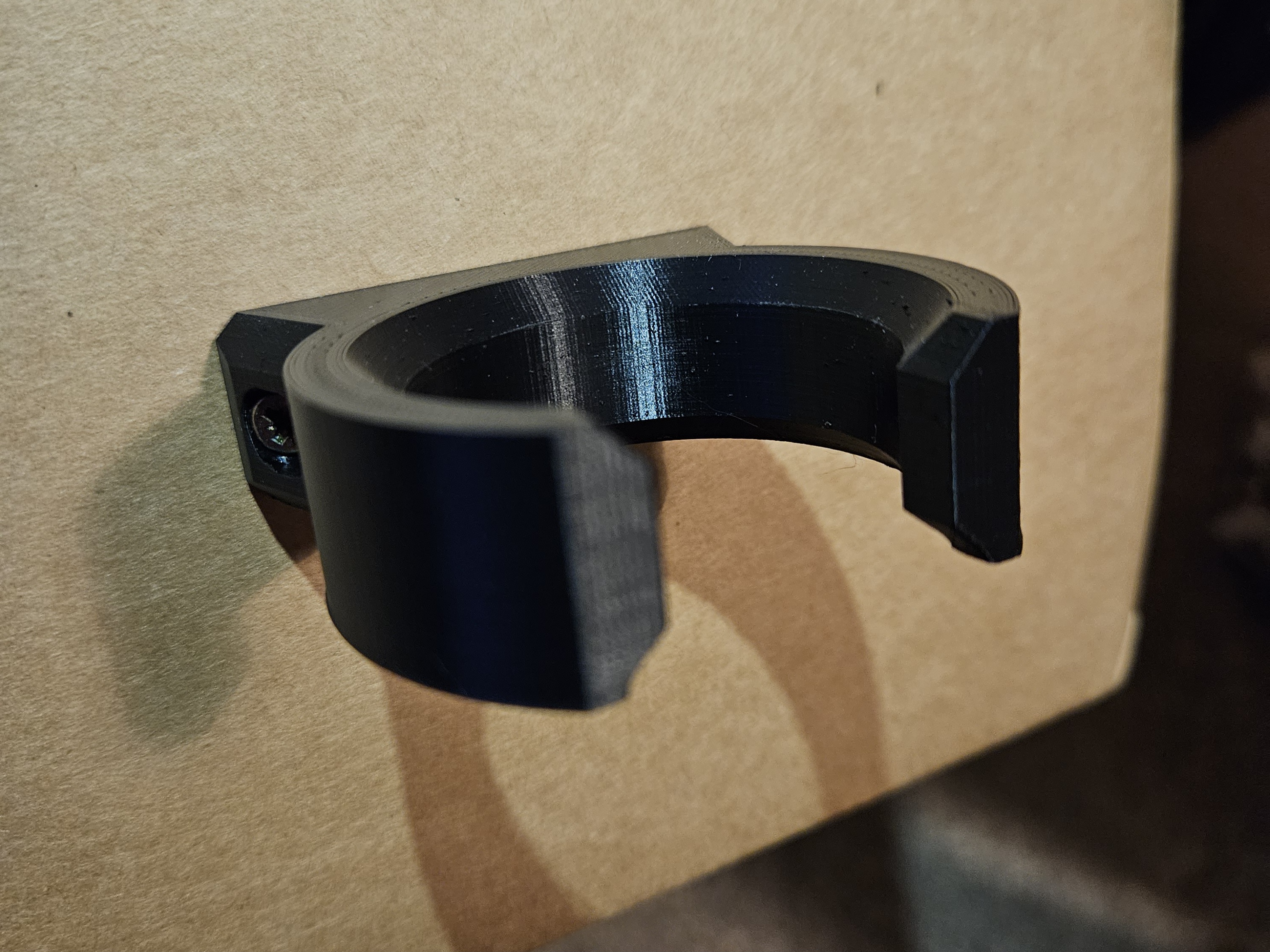 Parametric Maglite Wallmount by TheMan-TheMystery-TheMatt | Download ...