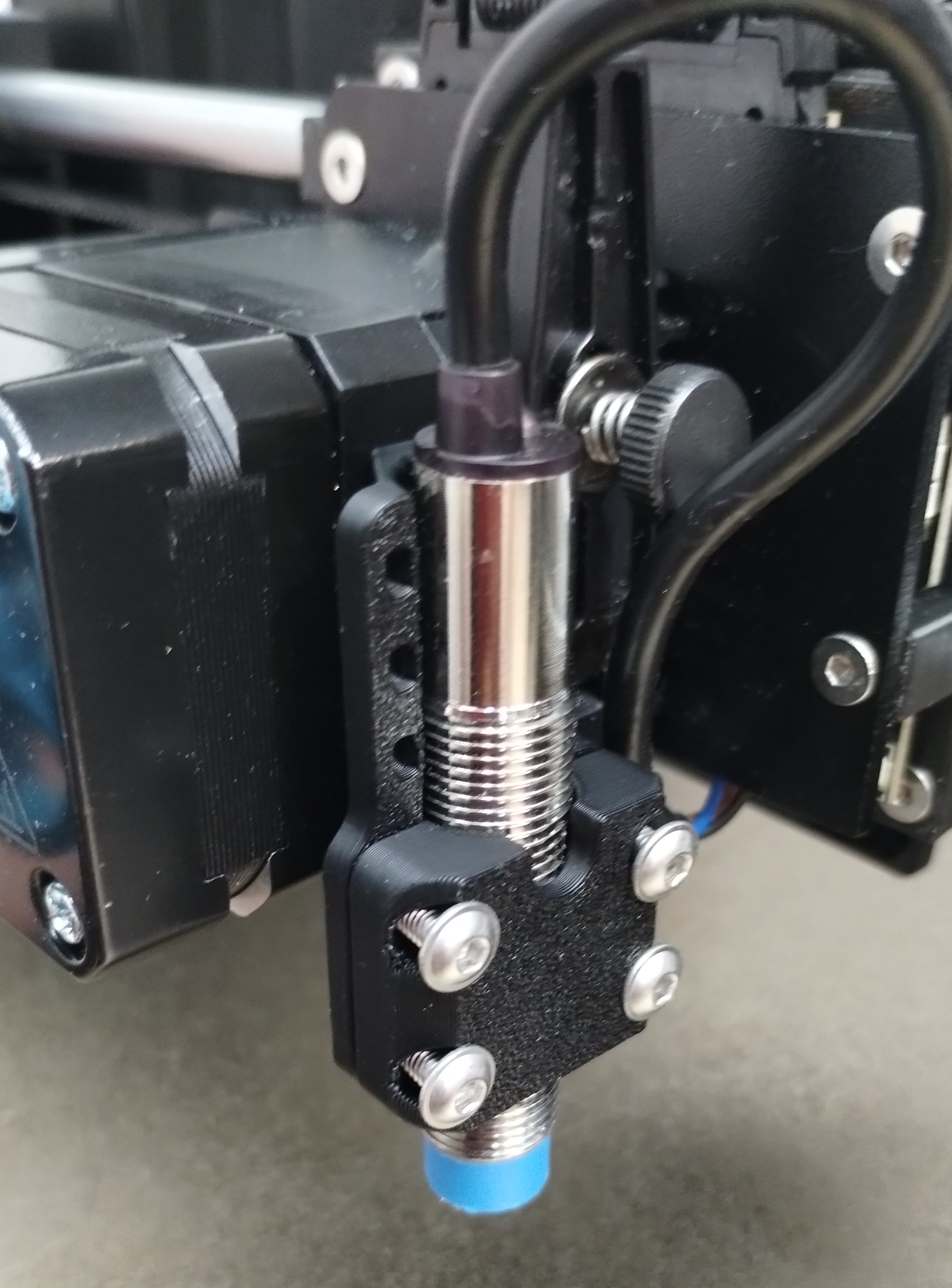 Sovol SV06 Plus inductive probe bracket by TreoWayne | Download free ...