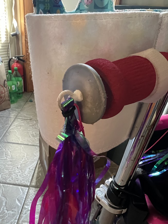 Streamer holder for Radio Flyer scooter by leftyfb | Download free STL ...