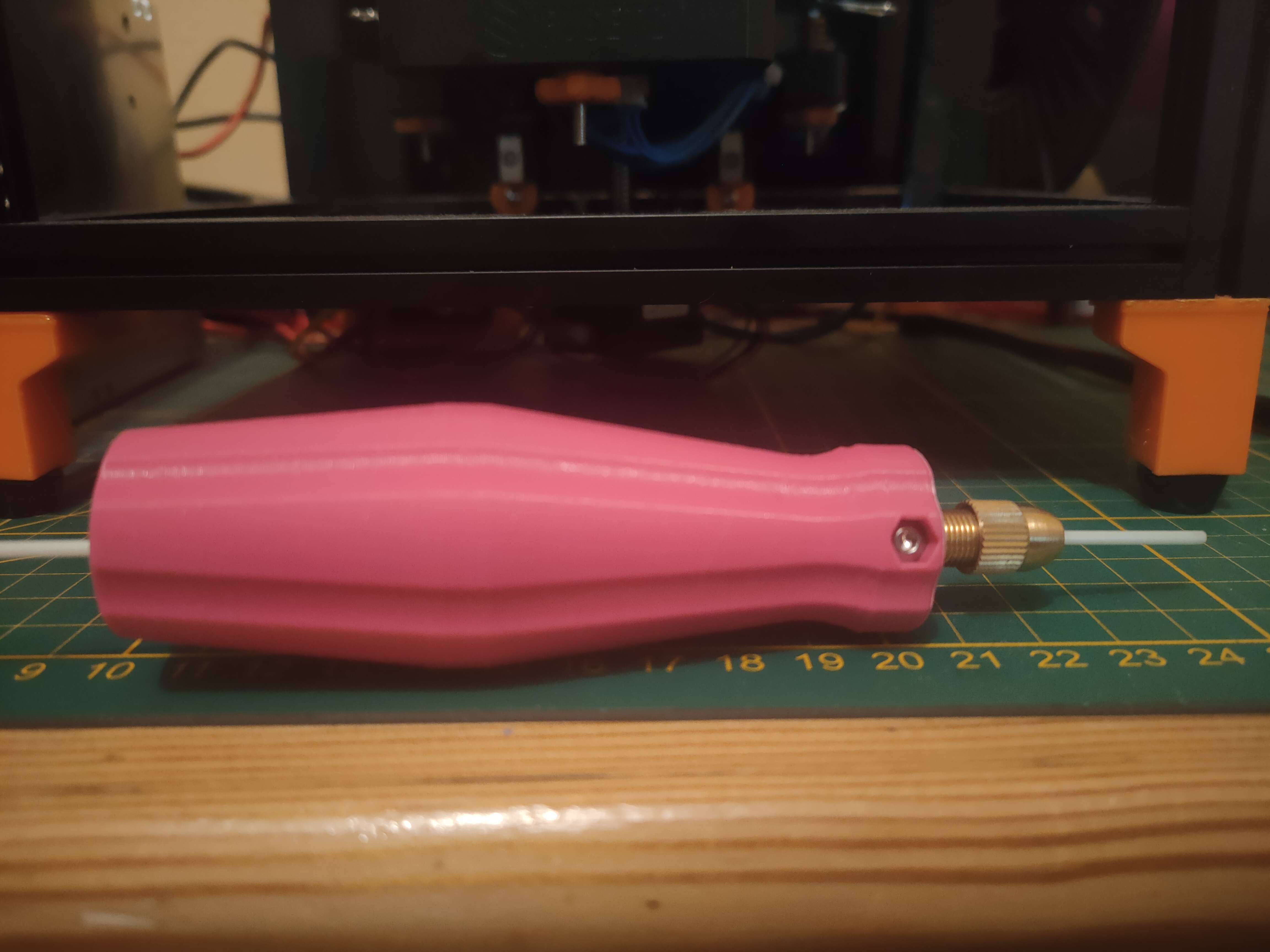 Pin vice handle with feed through by Deadlock | Download free STL model ...