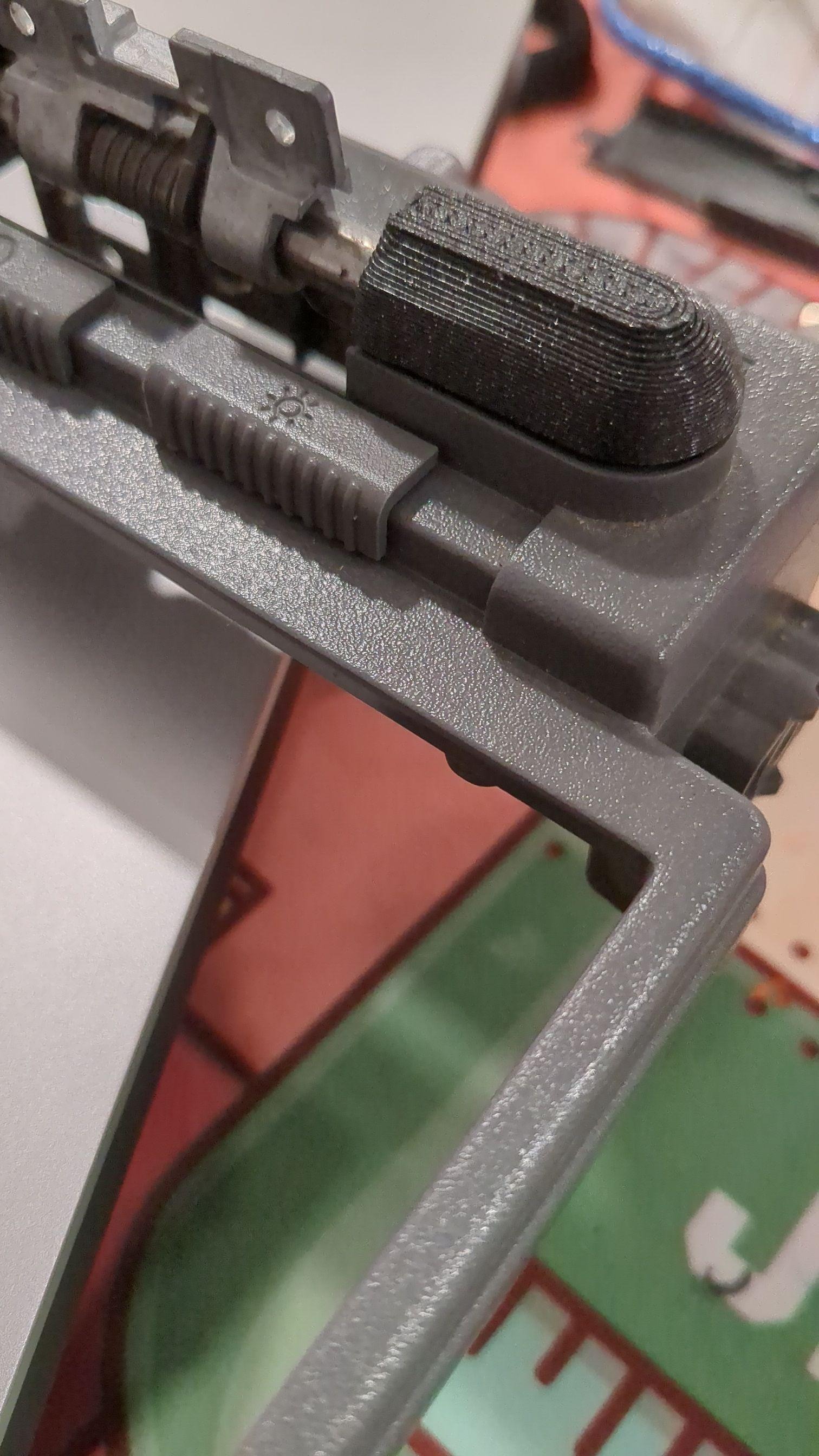 Powerbook 100 Series Hinge Cover by Mog | Download free STL model ...