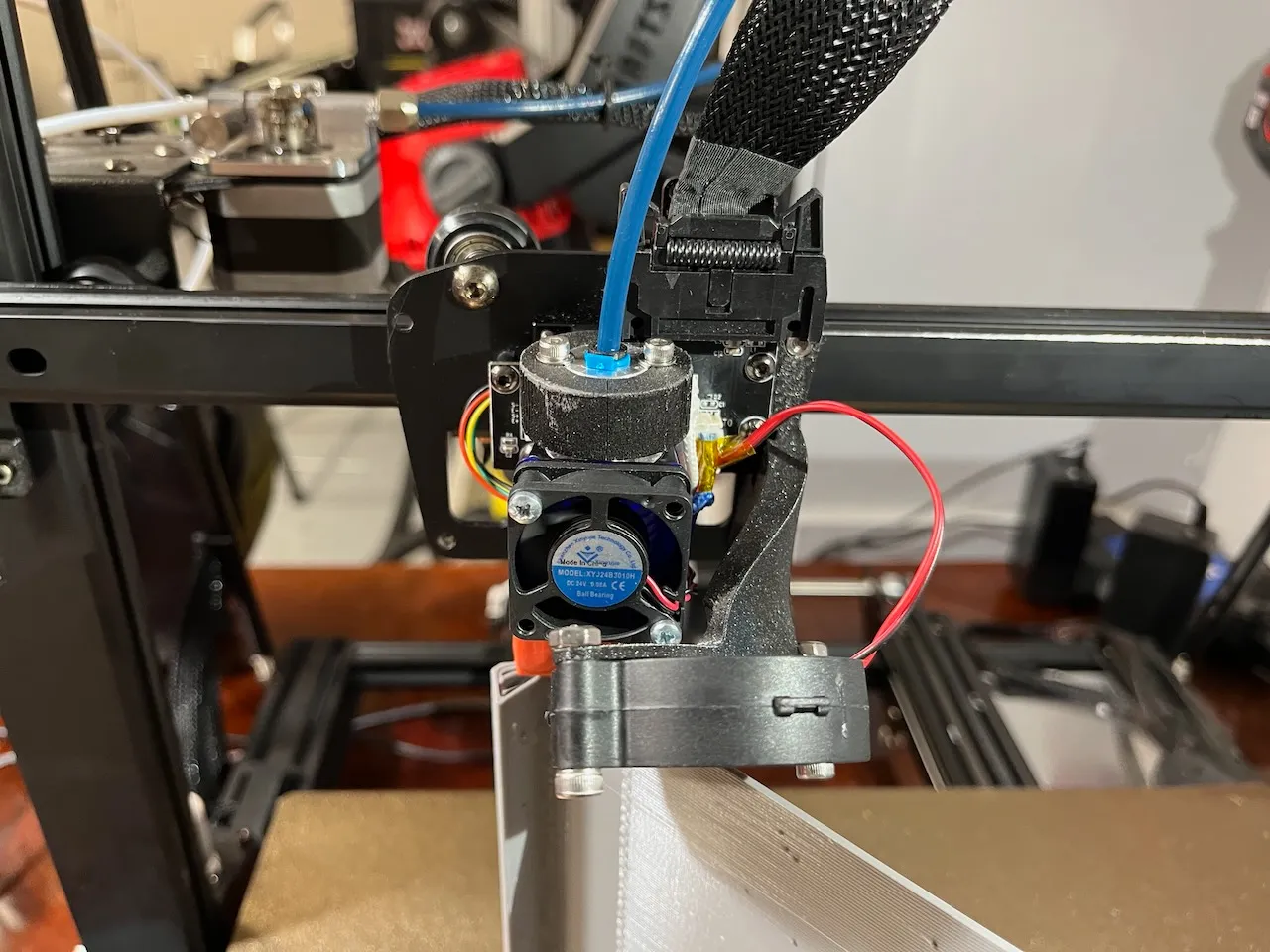 E3D Hotend Mount for Anycubic Kobra Max/Kobra Plus/Vyper by Misha | Download free STL model ...