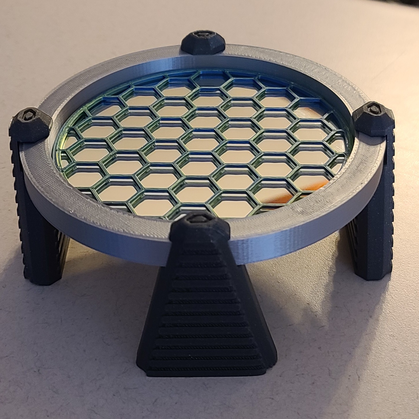 Mirror Plant Stand / Table (Core Setup) - part of the Reflection Stand ...