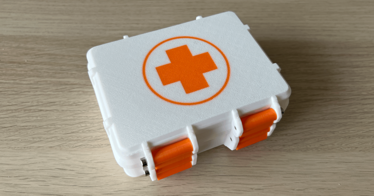 First Aid Box (small & rugged) by CharliePapa | Download free STL model ...