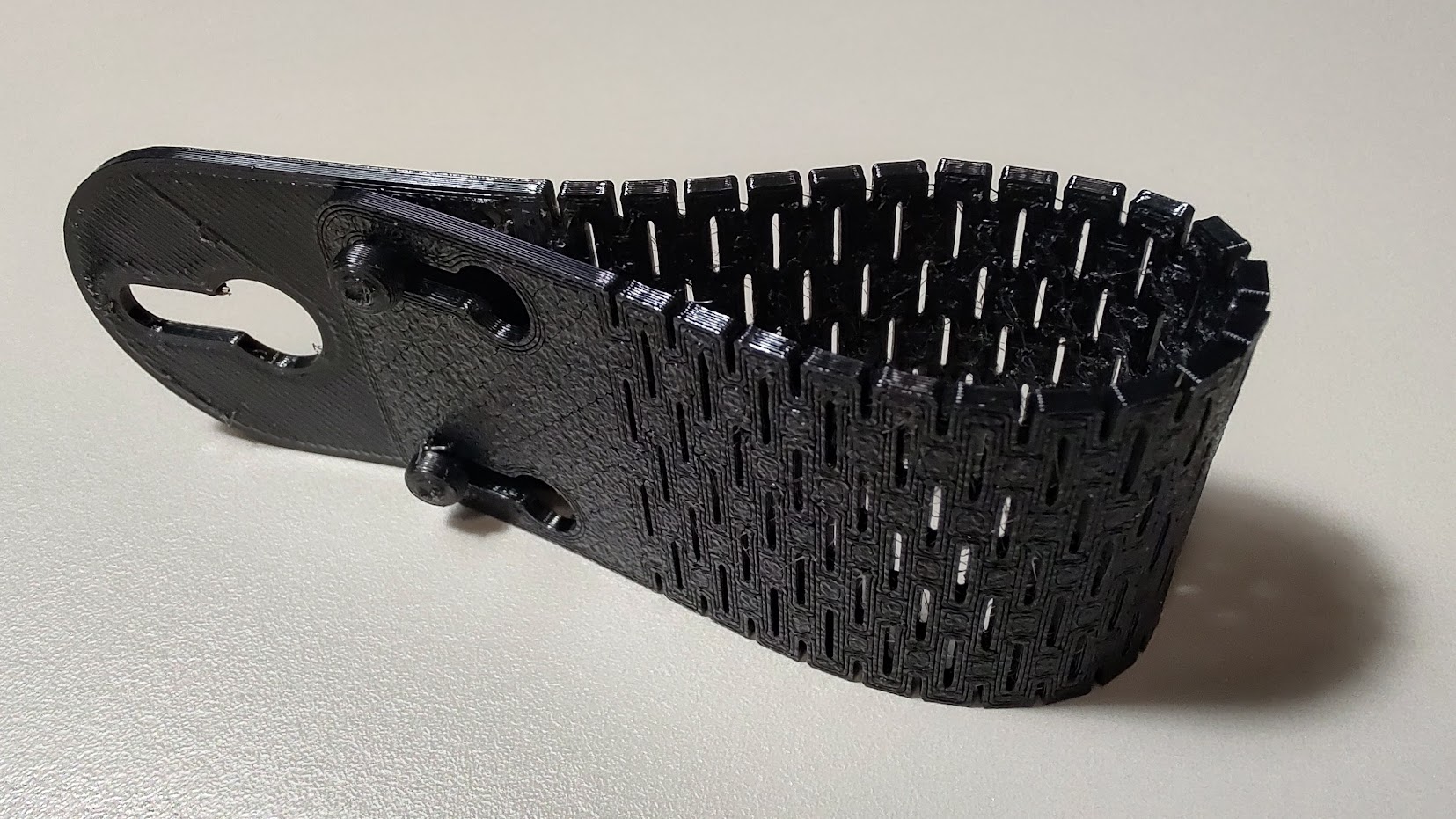 Bendable Rope Hanger by BuildByte3D | Download free STL model ...