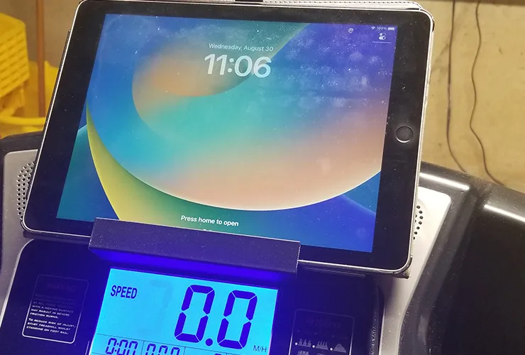 FYC JK8801F Folding Treadmill Tablet Holder by TheMakerSphere ...