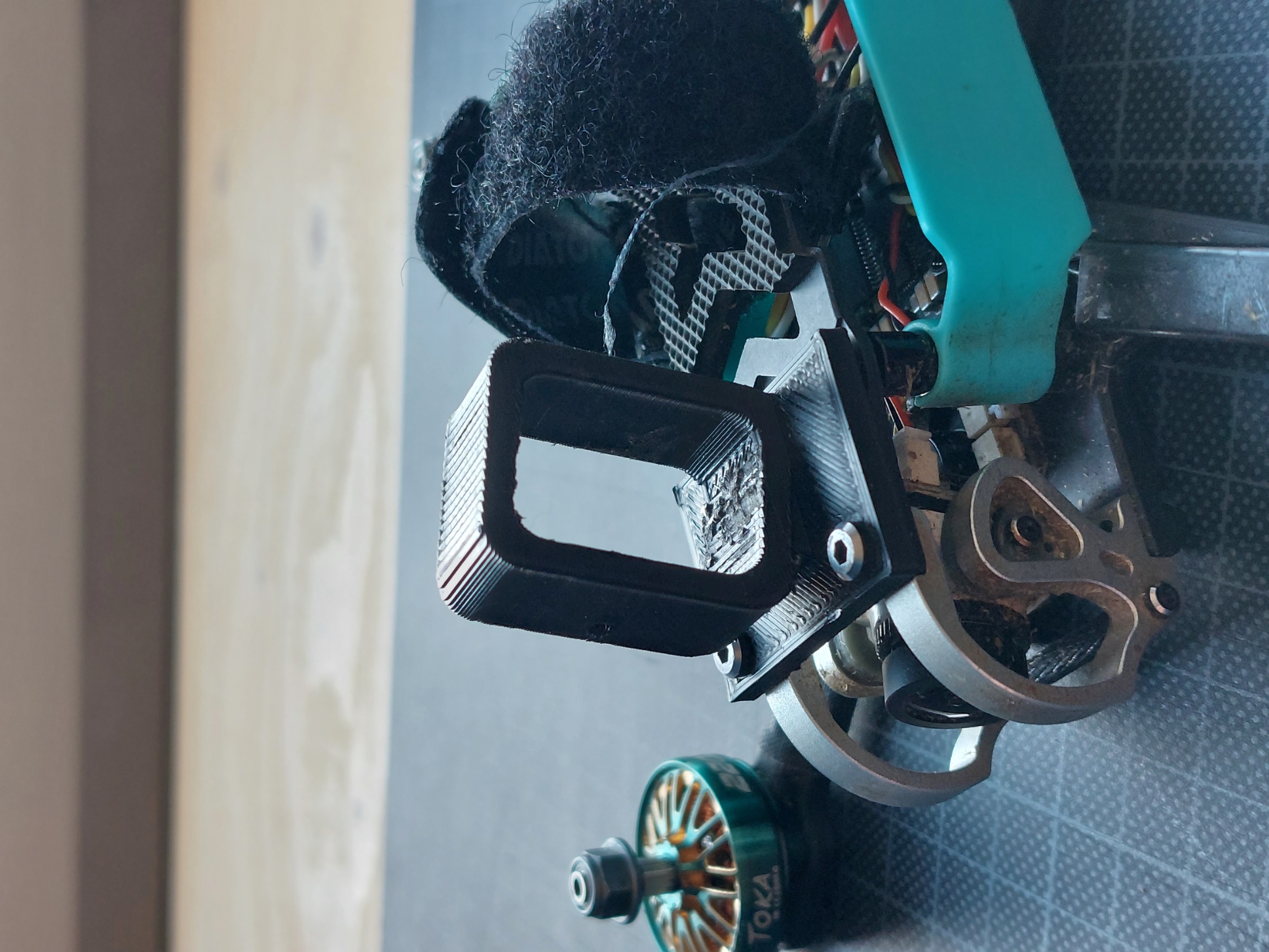 Caddx Peanut mount for Diatone Roma F4 by PrintingW | Download free STL ...