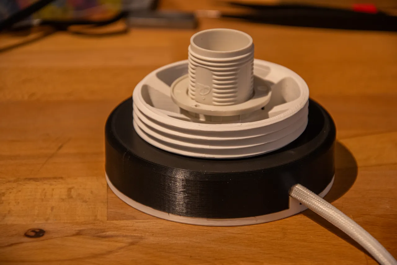 Puck base for threaded moon lamp by FritzPeppone | Download free STL ...
