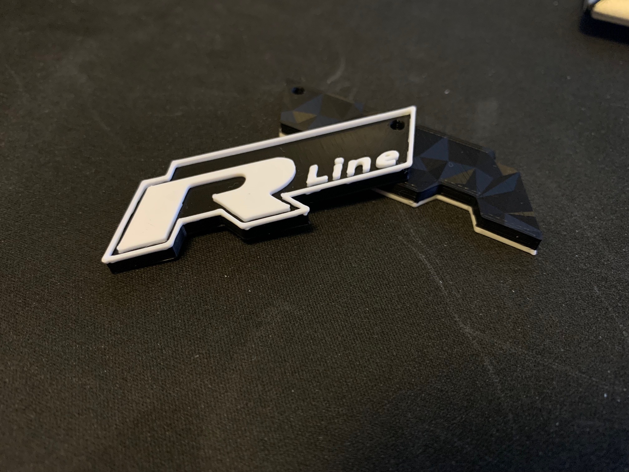 VW "R line" keychain golf/passat/arteon/tiguan/touran/touareg/t-roc 7cm ...