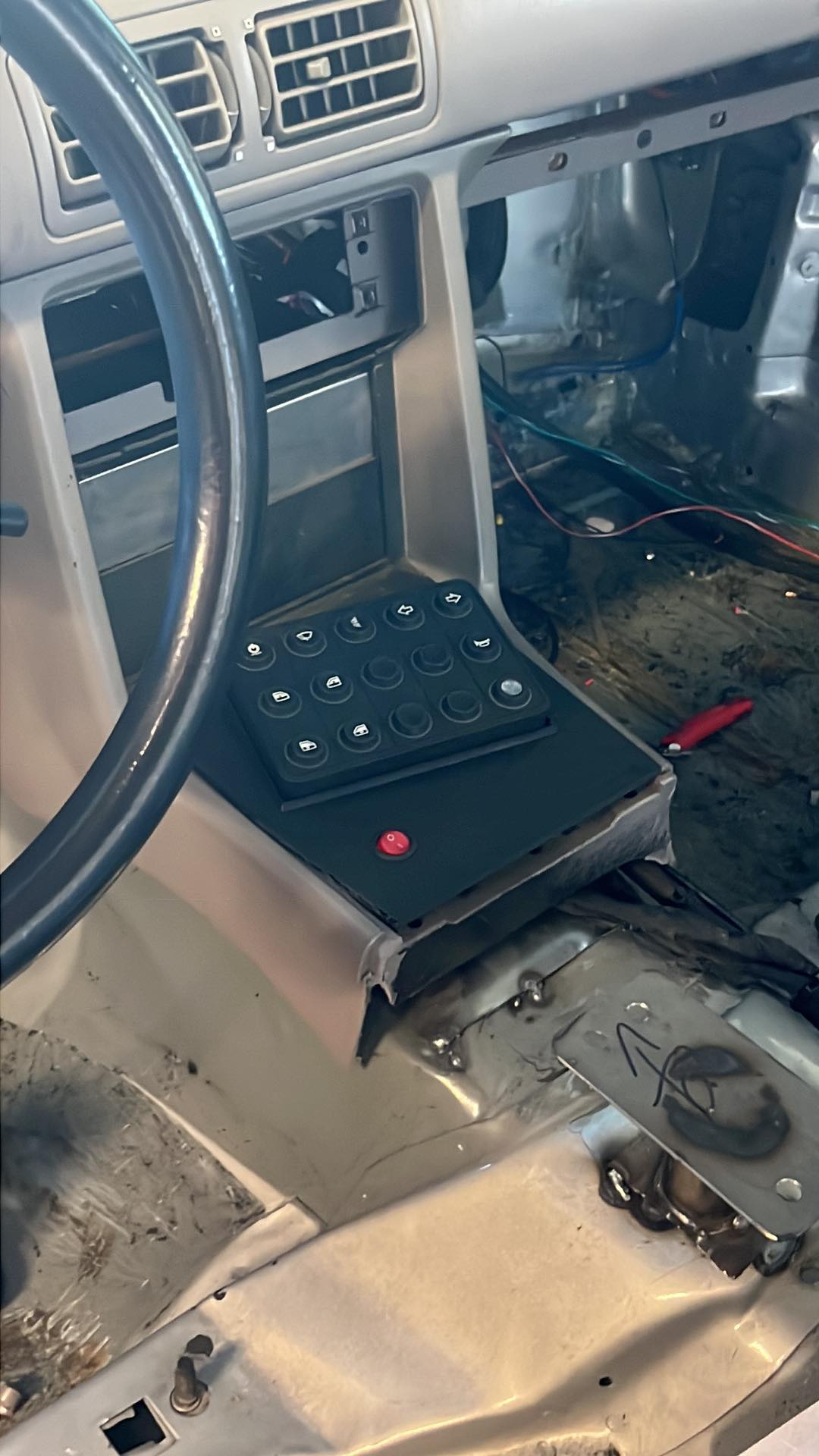 Blink Marine 15 Keypad Mount by Chapstik | Download free STL model ...