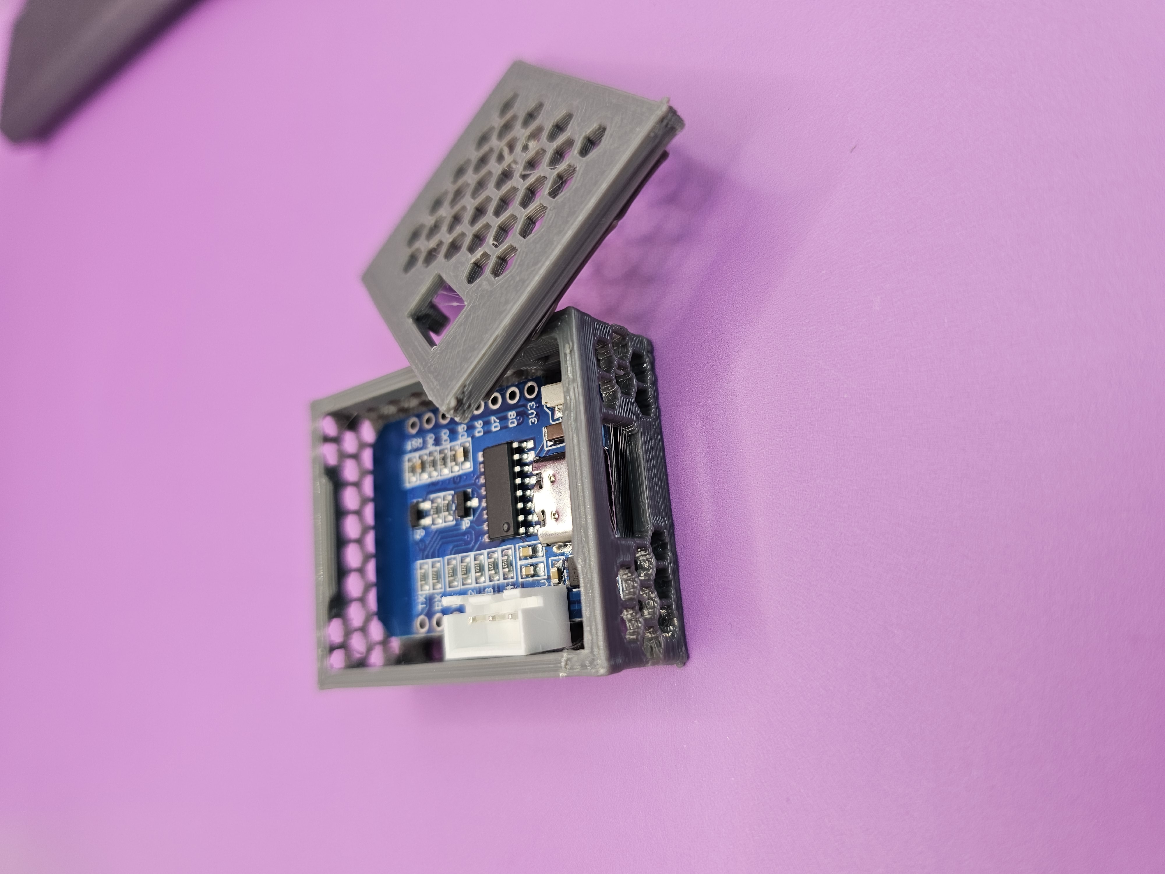 BOX for ESP8266 WEMOS D1 Mini (USB C) for WLED project. by LastZion ...