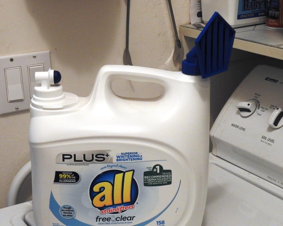 Laundry Detergent Cup Drainer Larger by SteveS42 | Download free STL ...
