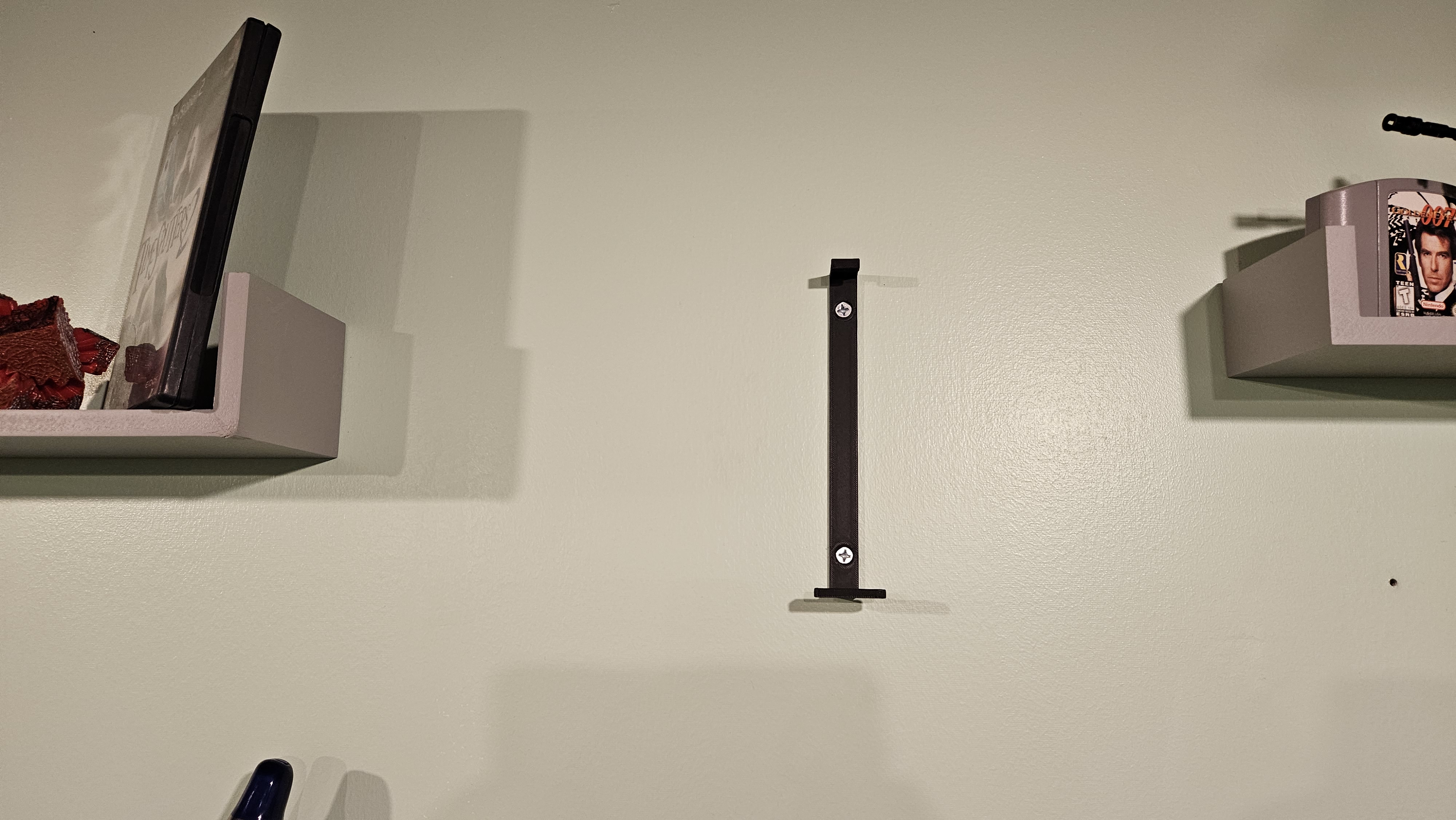 Nintendo SNES 'new' wall mount by Kabliga | Download free STL model ...