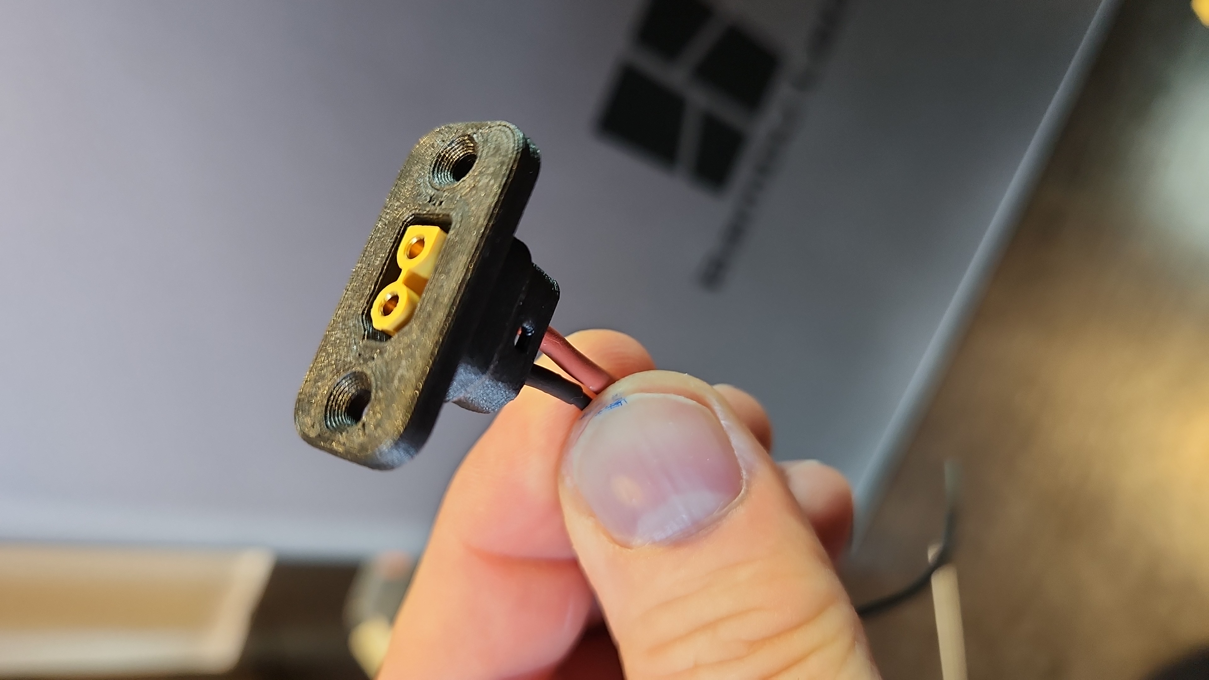 XT30-F panel mount by Alkerion | Download free STL model | Printables.com