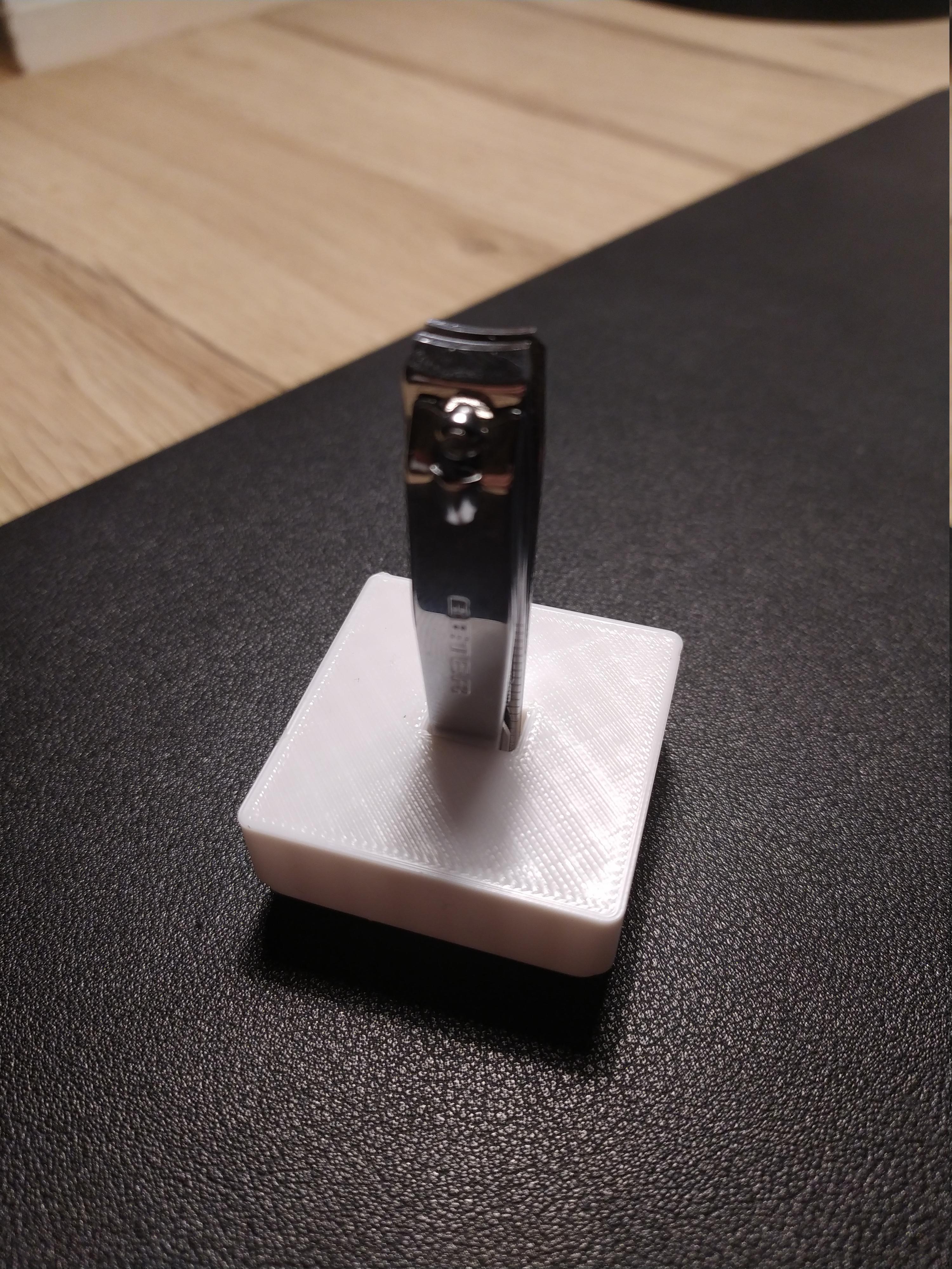 Gridfinity nail cutter support by Daniel | Download free STL model ...