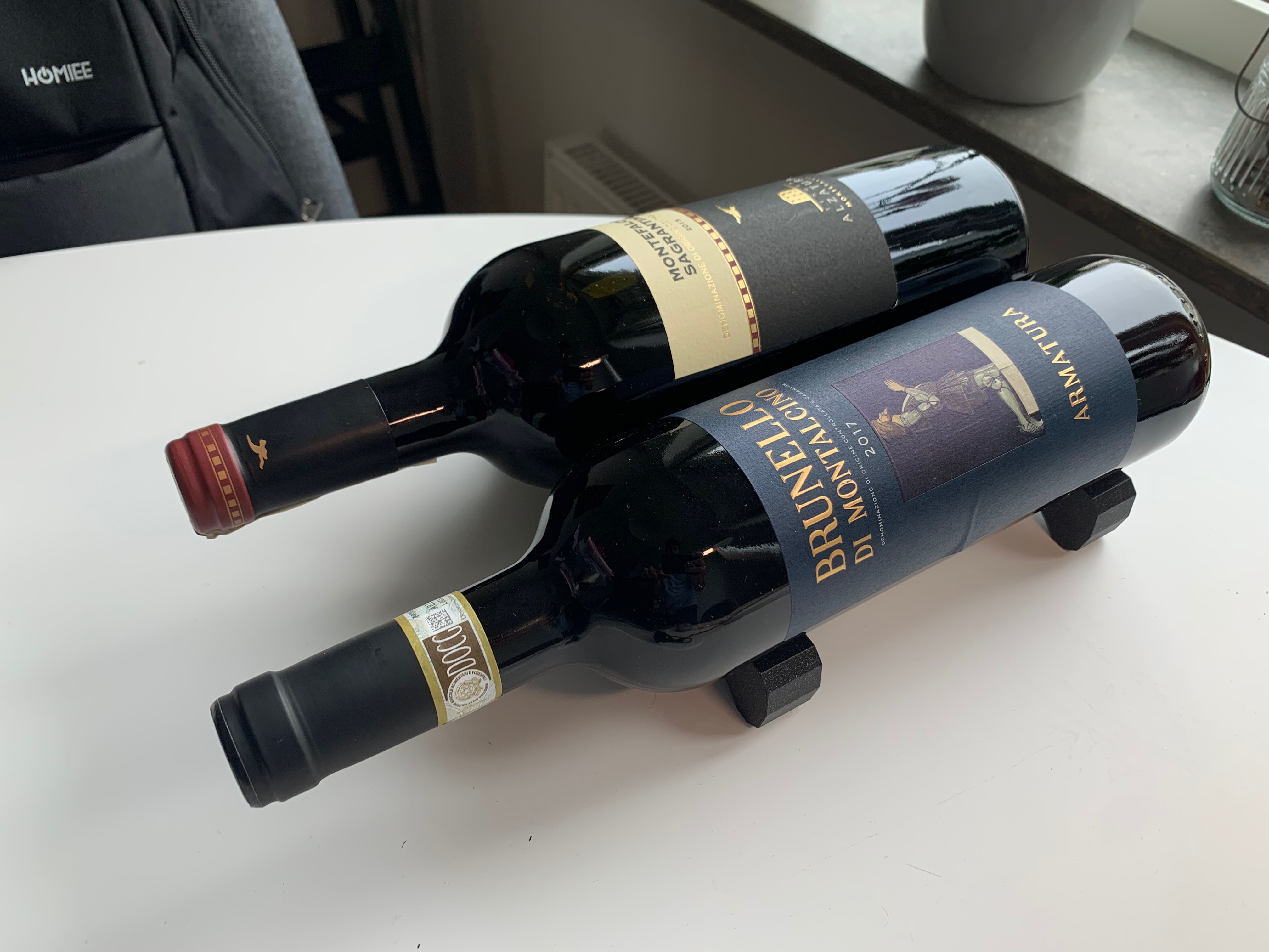 Dual wine bottle support by rodrigocbv | Download free STL model ...