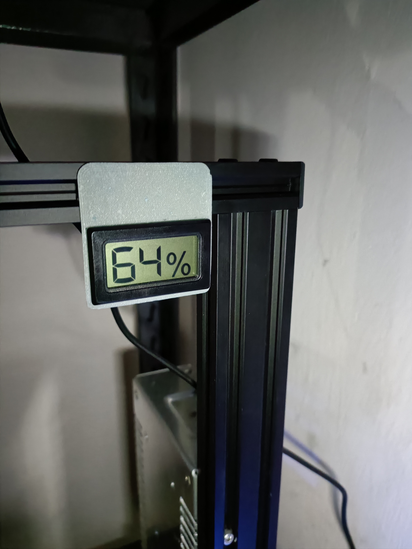 Rectangle Hygrometer snap on 2020 extrusion by Zer0s | Download free ...