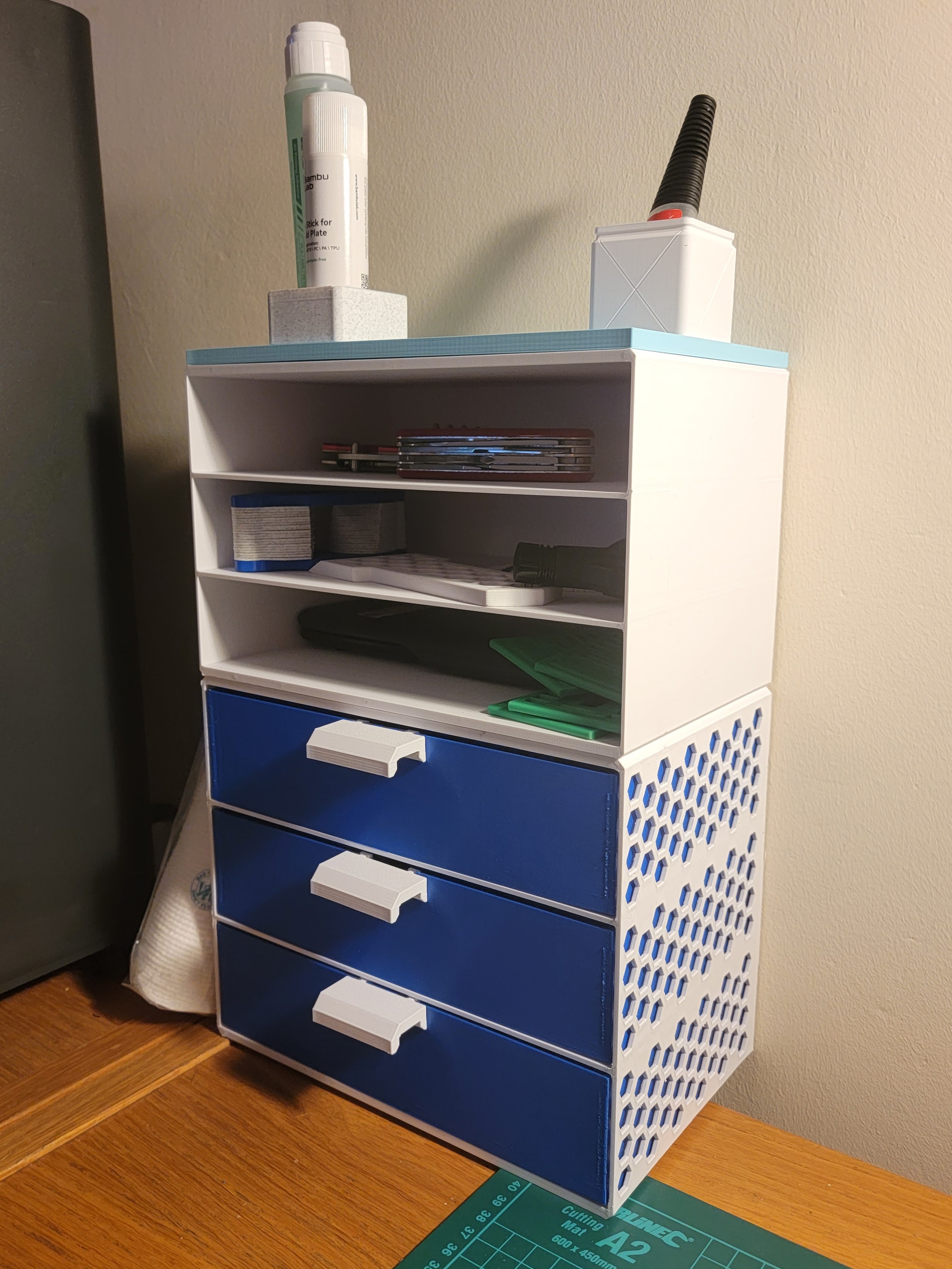 6U Gridfinity Modular Drawer System by Isambard | Download free STL ...