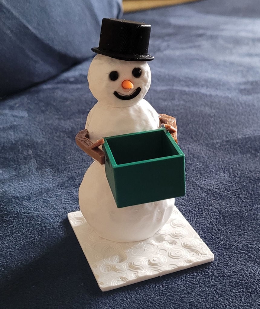 Snowman with box by Dreamtime24 | Download free STL model | Printables.com