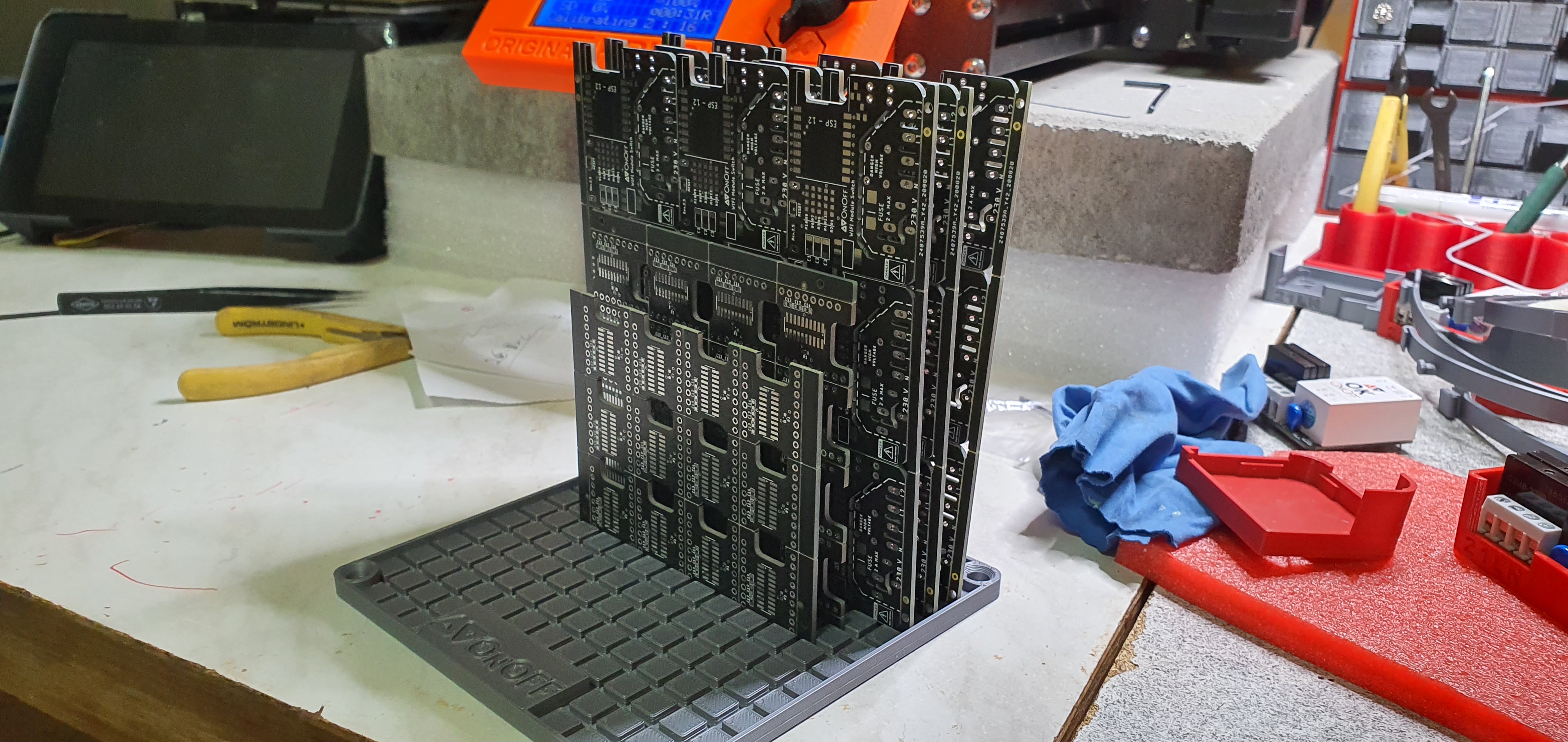 PCB_Tray_143x127.4x6 by Alexandru Hauzman | Download free STL model ...