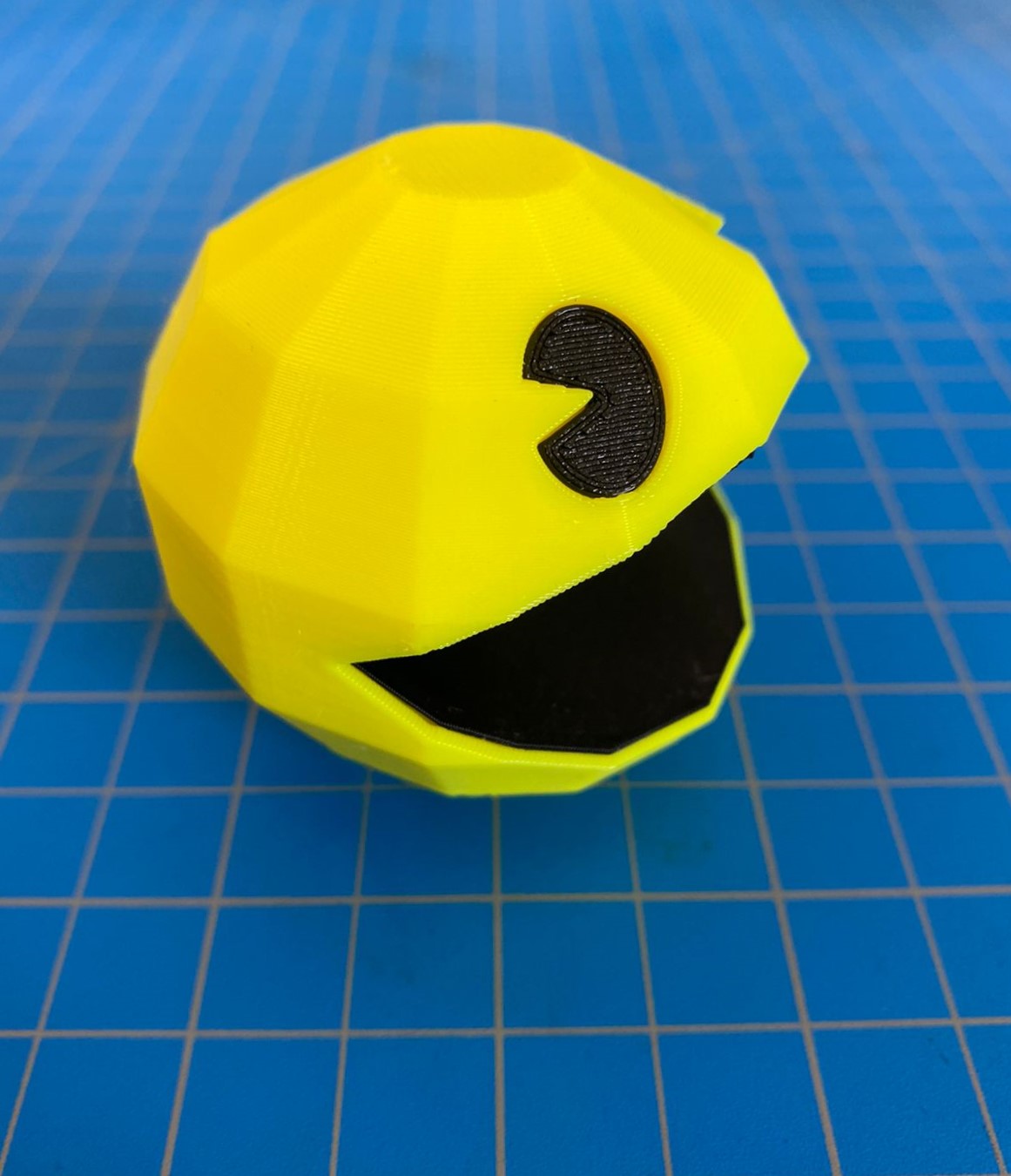 Pac-Man (Low poly style) by Horacio | Download free STL model ...