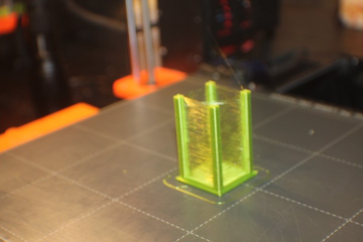 Stringing test with temperature change every 5 mm by Ray Fox | Download ...