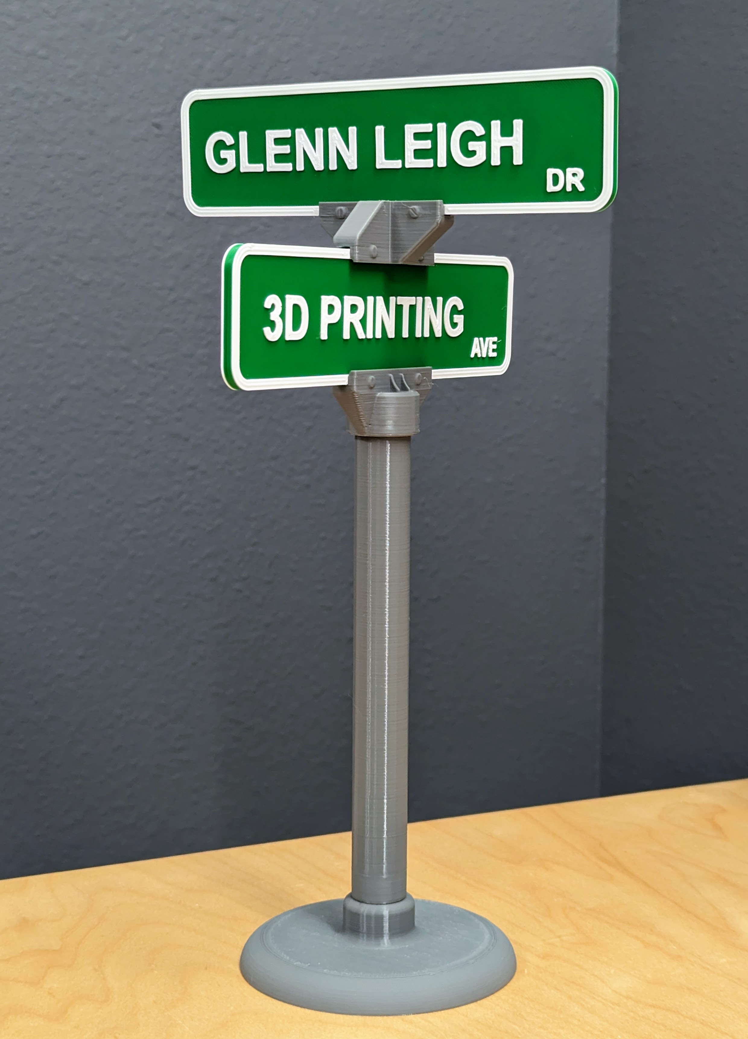 Street Signs Base and Poles (Remix) by sonnyc | Download free STL model ...