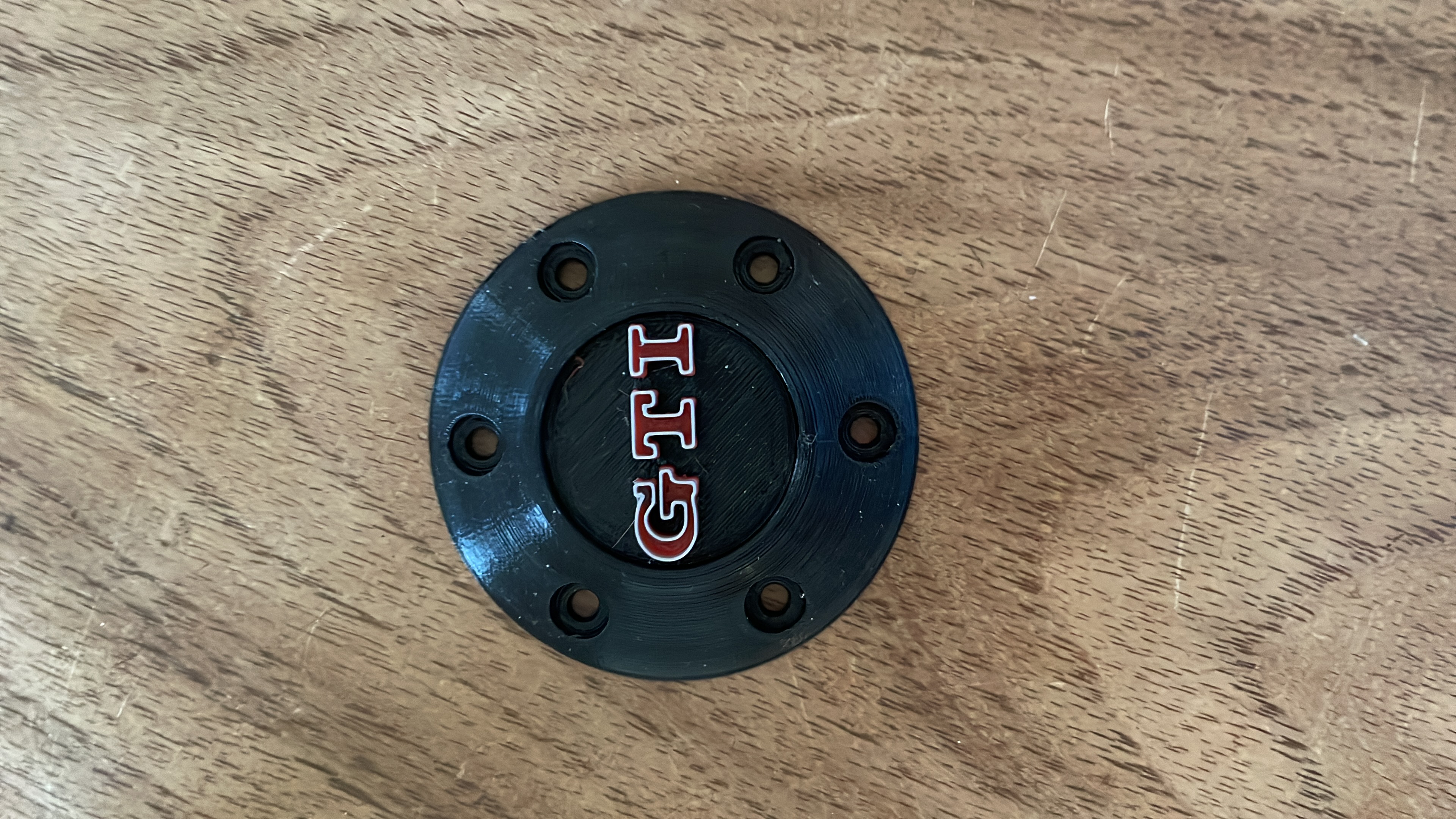 GTI Center hub for g29/g923/g920 by Burnsipoo | Download free STL model ...