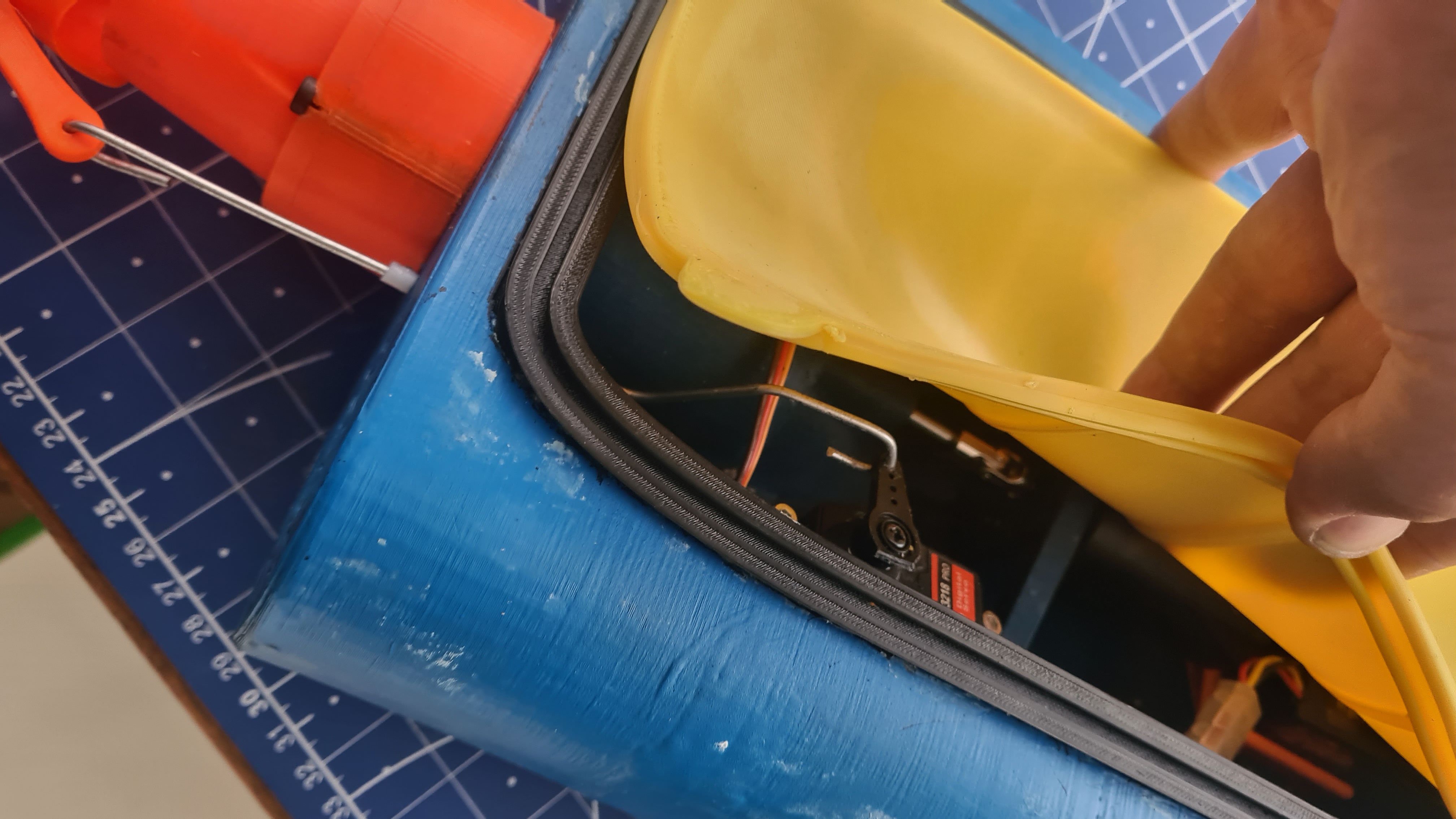 Tupperware Hood for RC Jet Boat Bashtech by Googliola | Download free ...