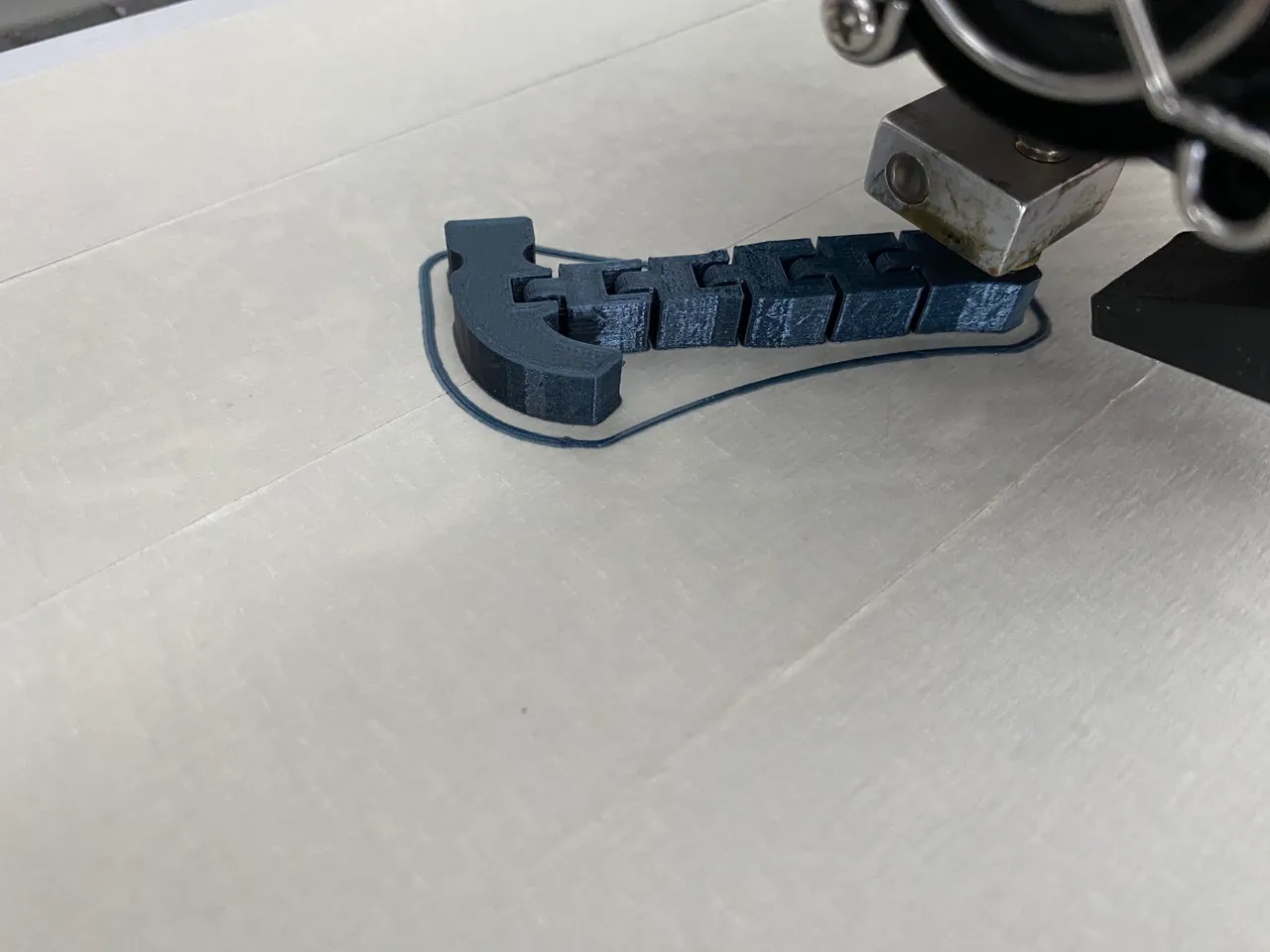 Flexi Hammer keychain by Anasto147 | Download free STL model ...