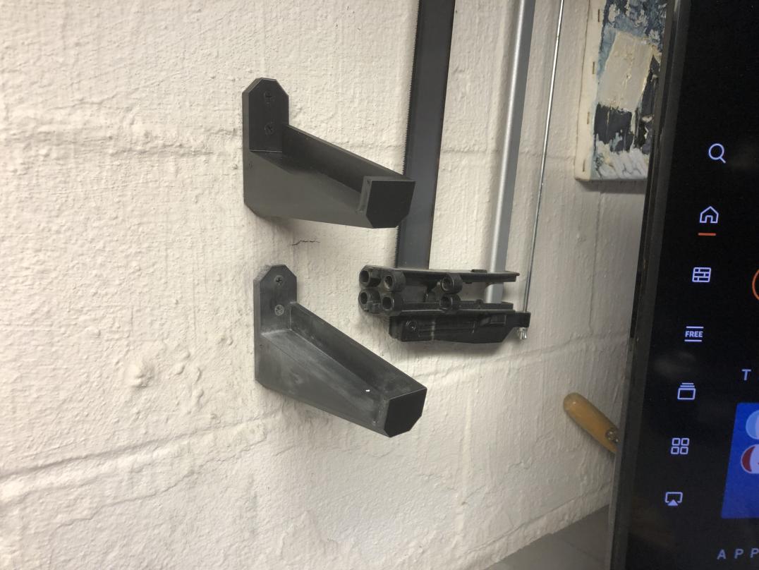 Slanted / Angled Wall Shelf Bracket (15 degrees) by bill de_cat ...