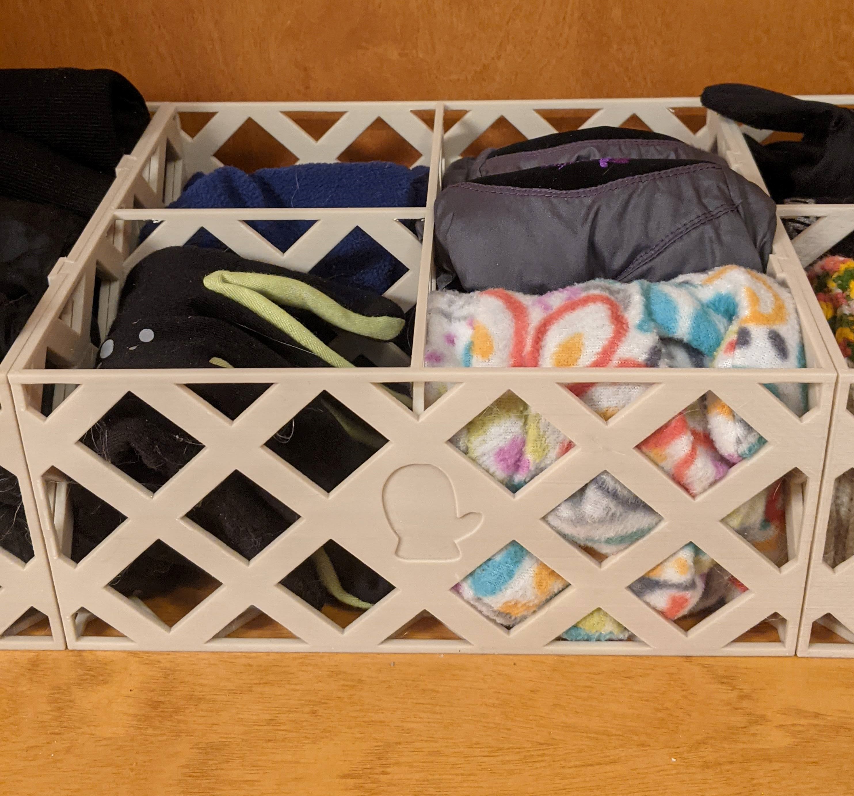 Connectable Mitten Organizer by BlueDragonfly | Download free STL model ...