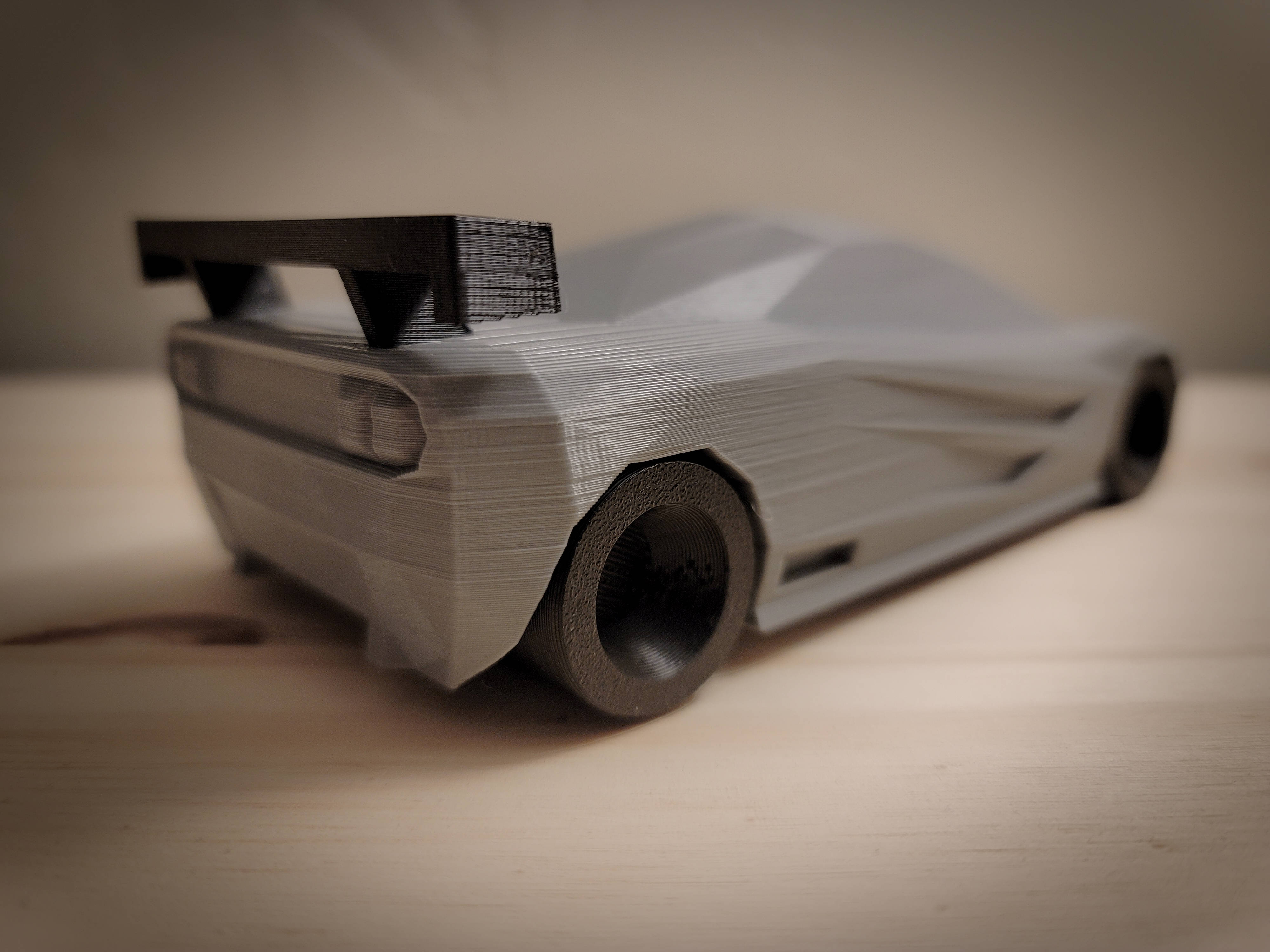 Low Poly McLaren F1 LM by Turtleman | Printables Store