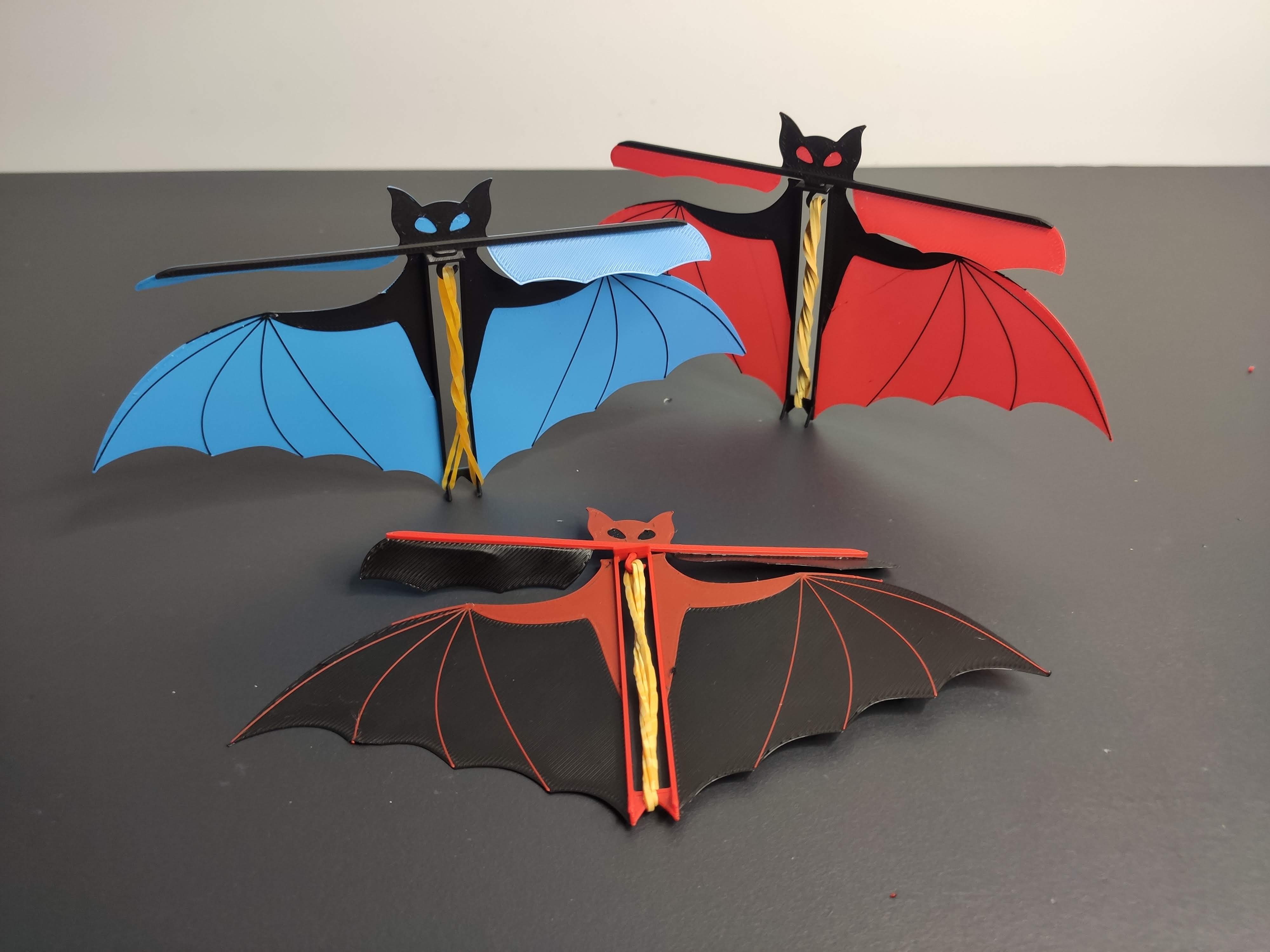 Windup bat - flying by Sevro | Printables Store