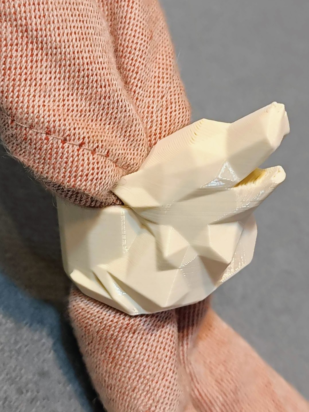 Howling wolf head lowpoly woggle cubscout neckerchief scarfring ...