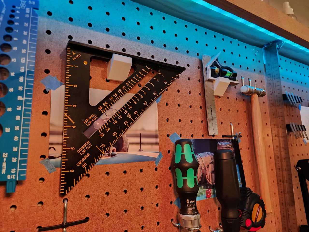 Pegboard Small Square Hanger by jdireen | Download free STL model ...