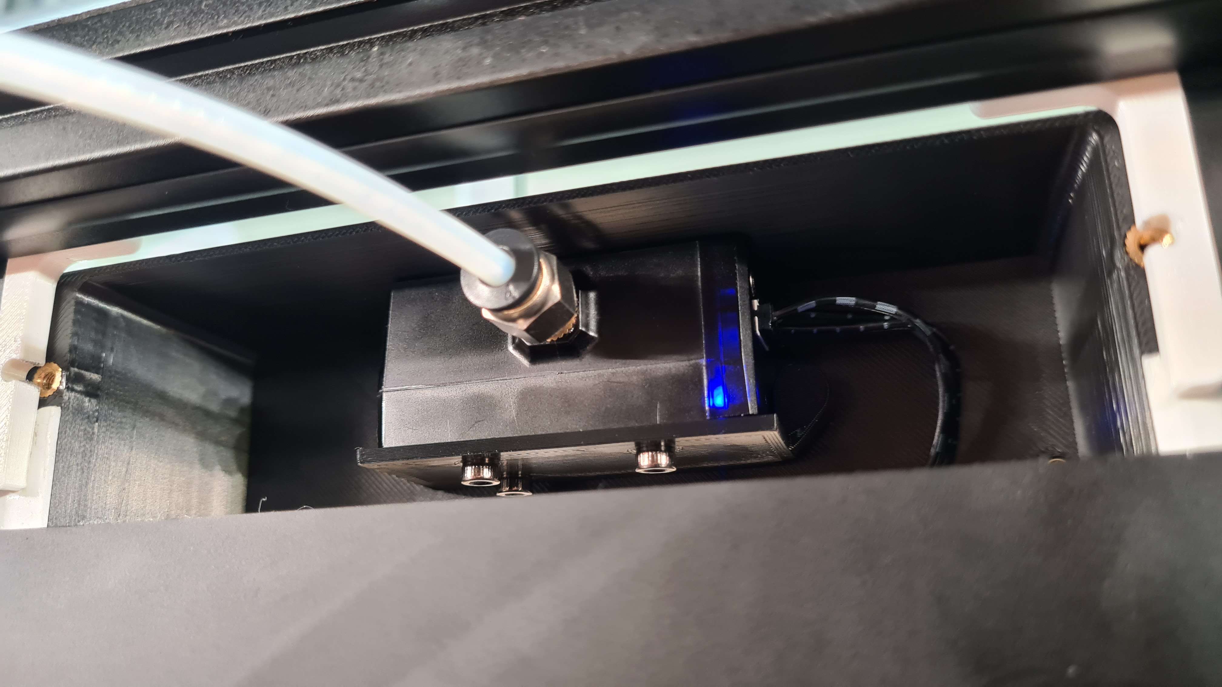 VORON BTT Smart Filament Sensor SFS 2.0 Mount by Viktor von Due ...