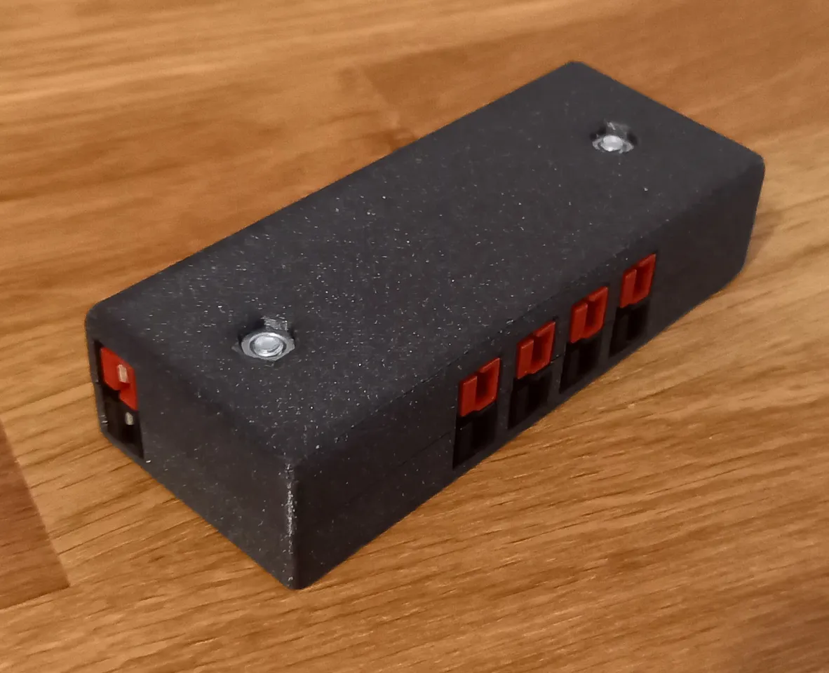 Powerpole Box by koarlchen | Download free STL model | Printables.com