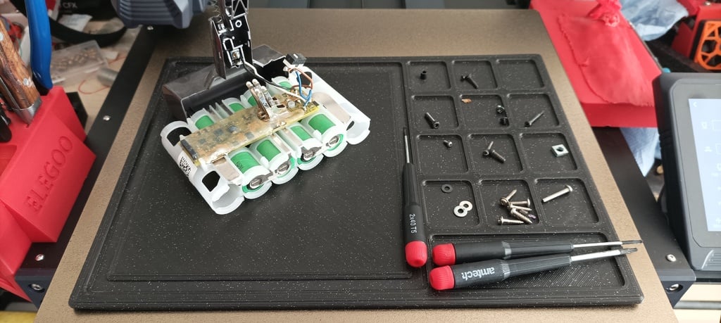 Parts Tray-Organizer disassembling tray and soldering helping hand by ...