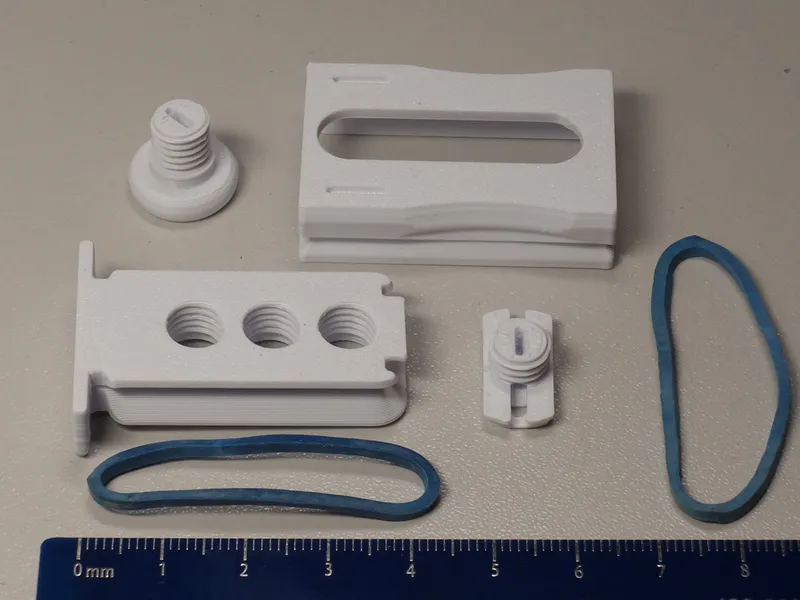 Grippy Filament Clip Clamp by ishikawats | Download free STL model ...